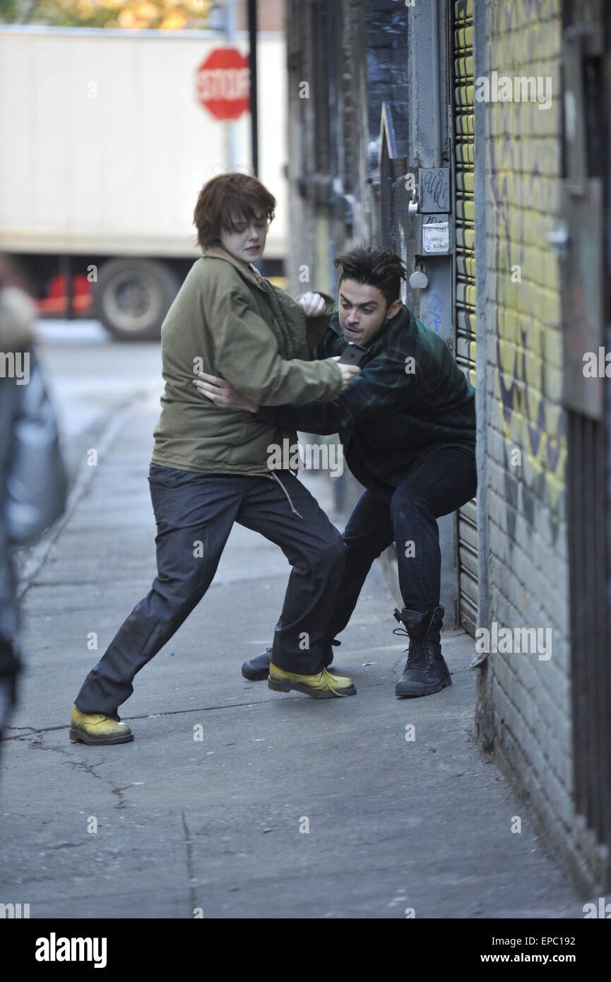 Elle Fanning shooting on location a scene on the set of her upcoming ...