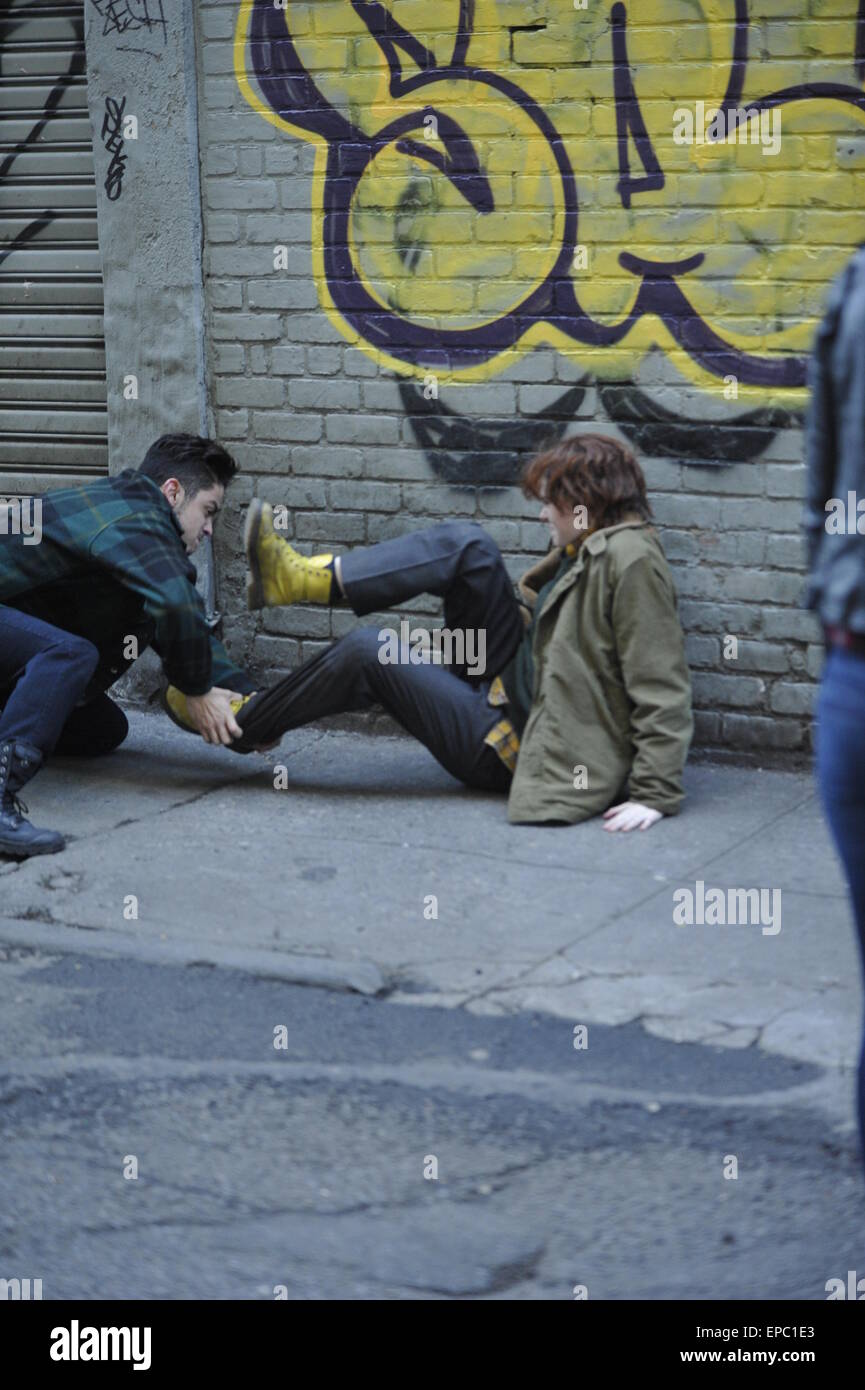 Elle Fanning shooting on location a scene on the set of her upcoming ...