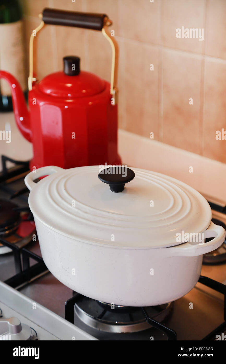 Kettle pot pan hi-res stock photography and images - Alamy