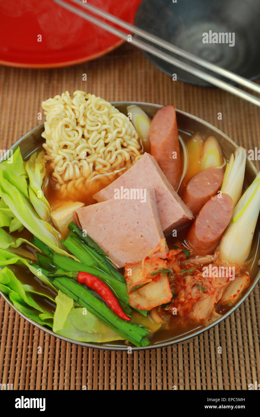 Budae jjigae hi-res stock photography and images - Alamy
