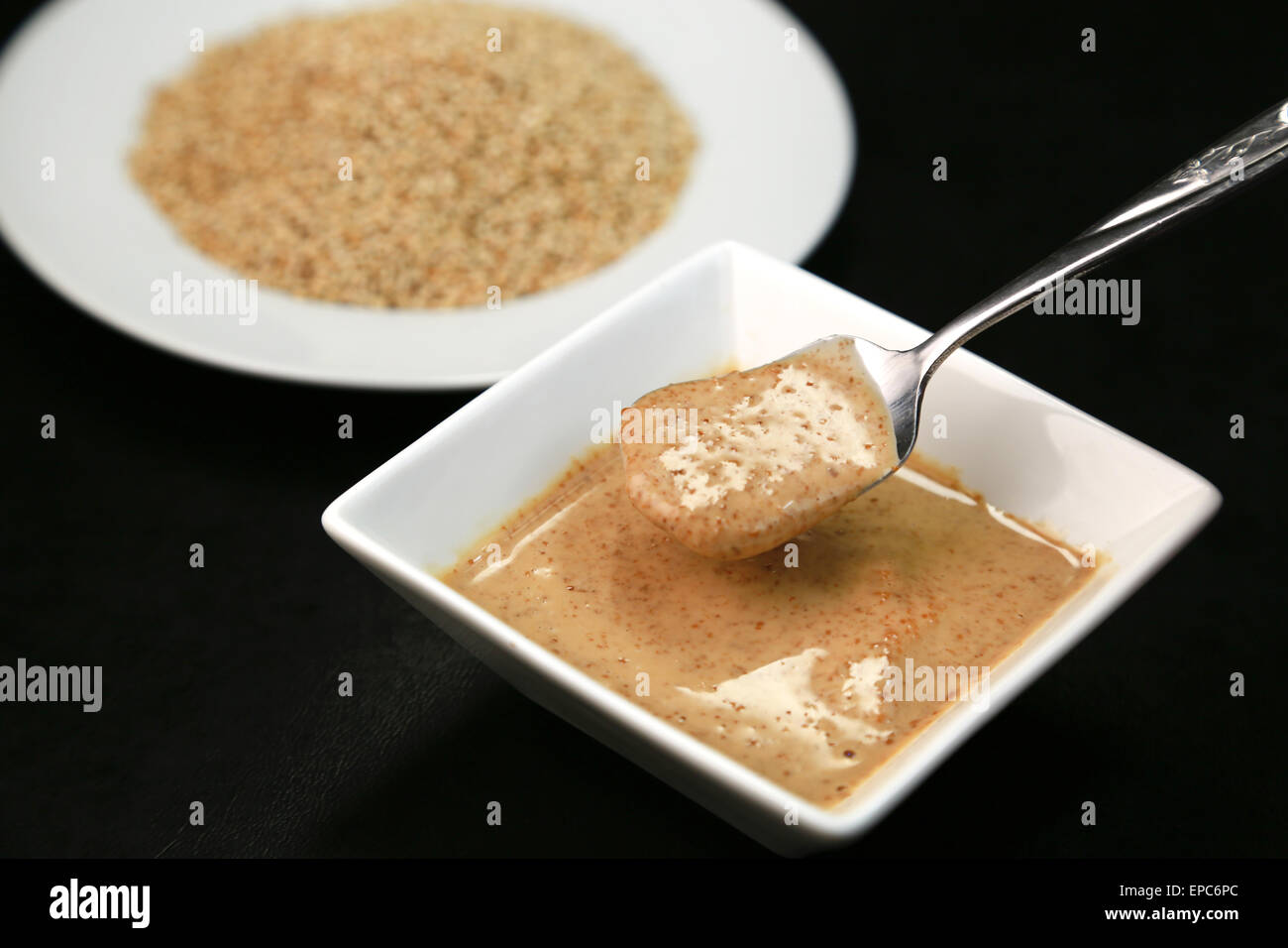 Sesame sauce hi-res stock photography and images - Alamy
