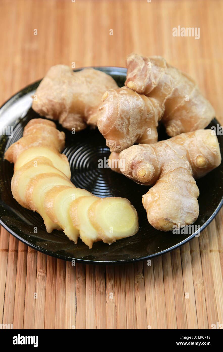 Ginger slice hi-res stock photography and images - Alamy