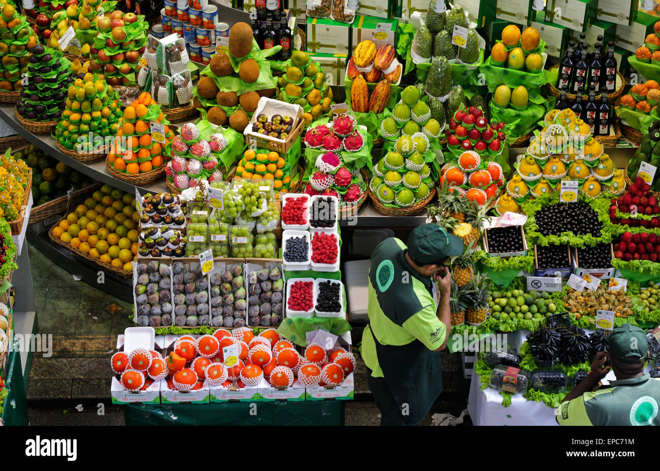 Brazil food stand hi-res stock photography and images - Alamy
