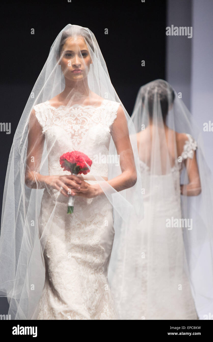 Santo Domingo, Dominican Republic. 15th May, 2015. A model presents a ...