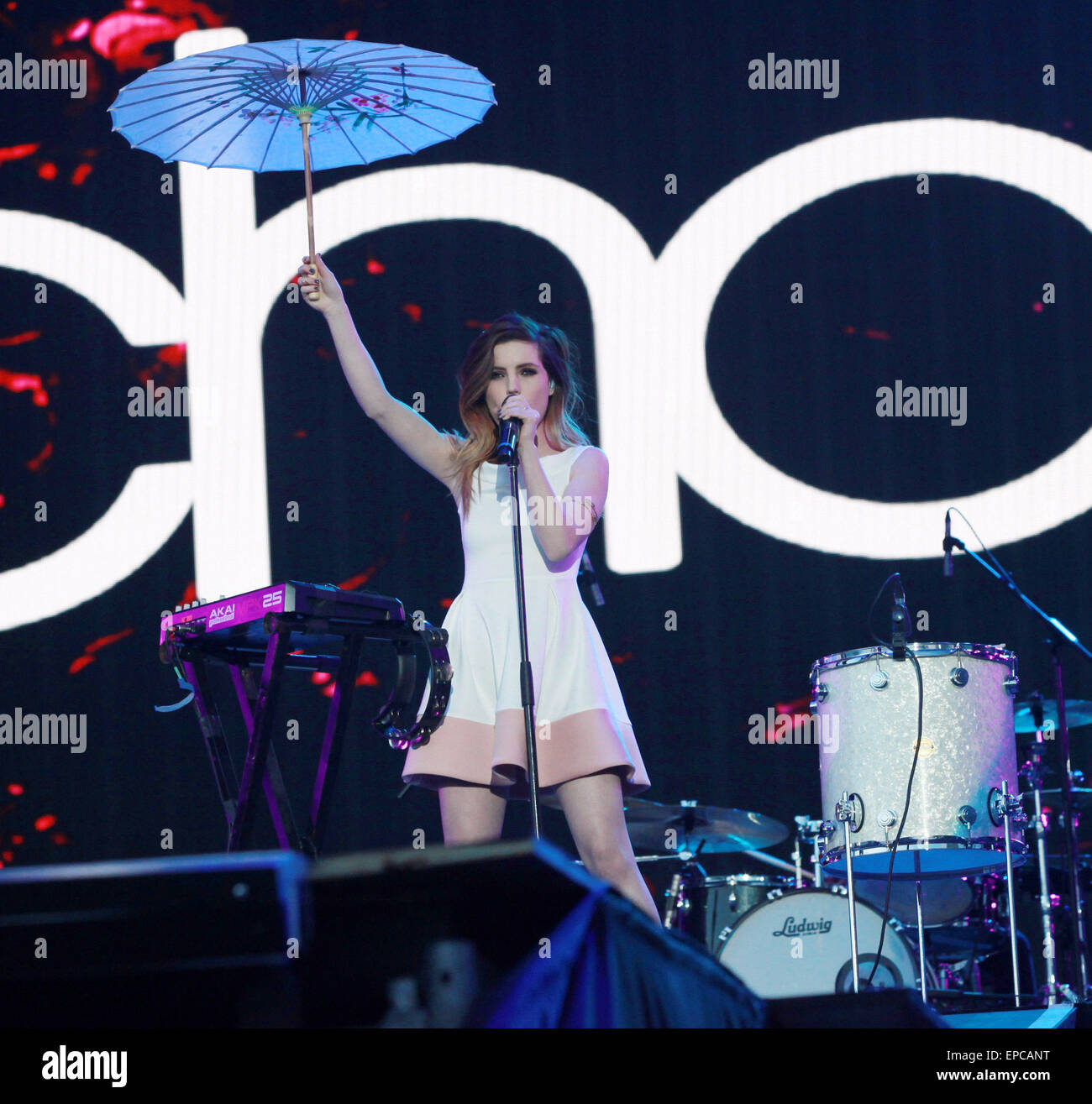 Sydney sierota lead singer of echosmith hi-res stock photography and ...