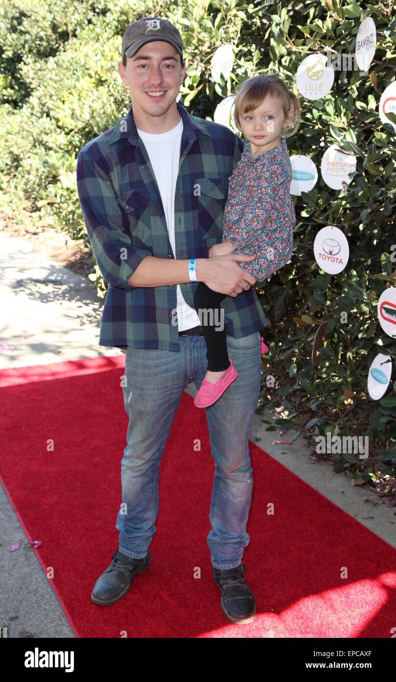 Club MomMe's 2nd Annual Fall Family Fest Featuring: Chris Coy Where ...