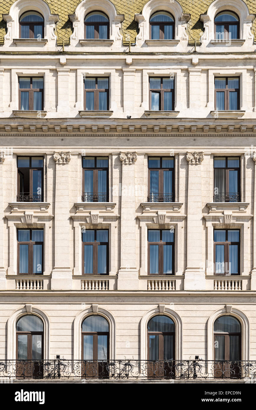 Classic bucharest architecture hi-res stock photography and images - Alamy