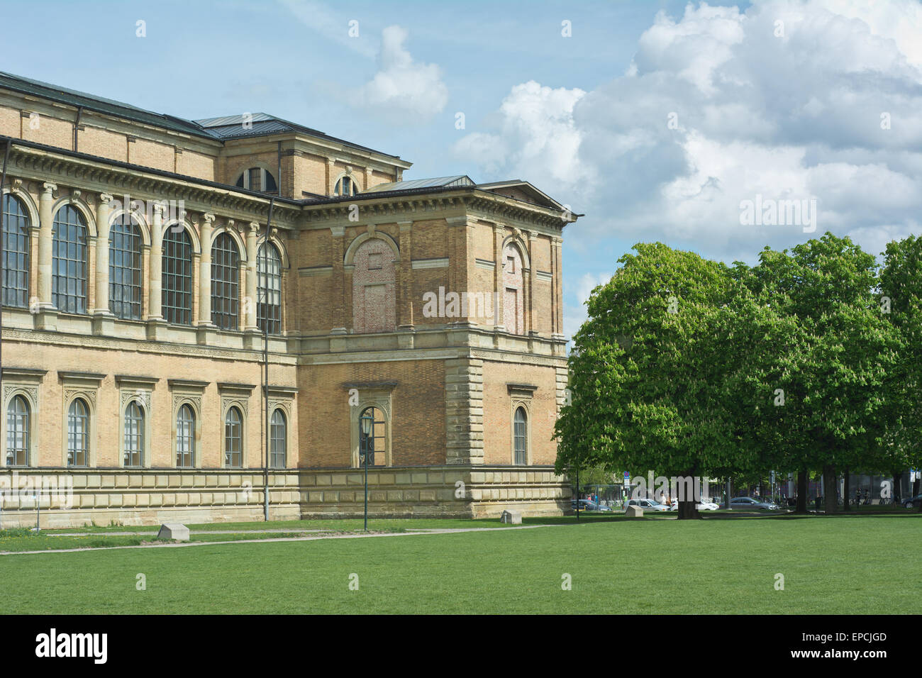 Old Pinakothek as Cultural Symbol in Munich Stock Photo - Alamy