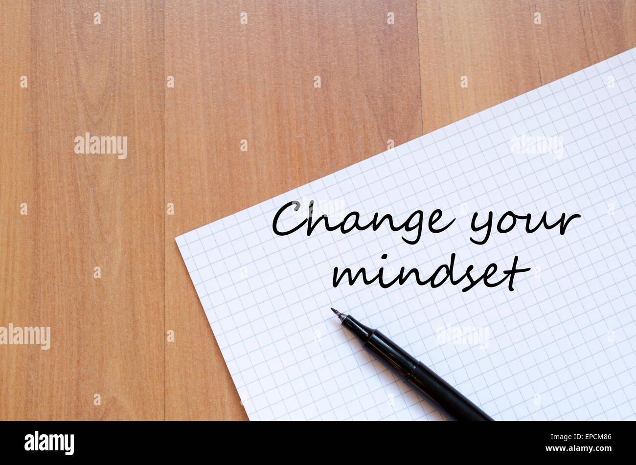 White blank notepad on office wooden table Change your mindset concept Stock Photo - Alamy