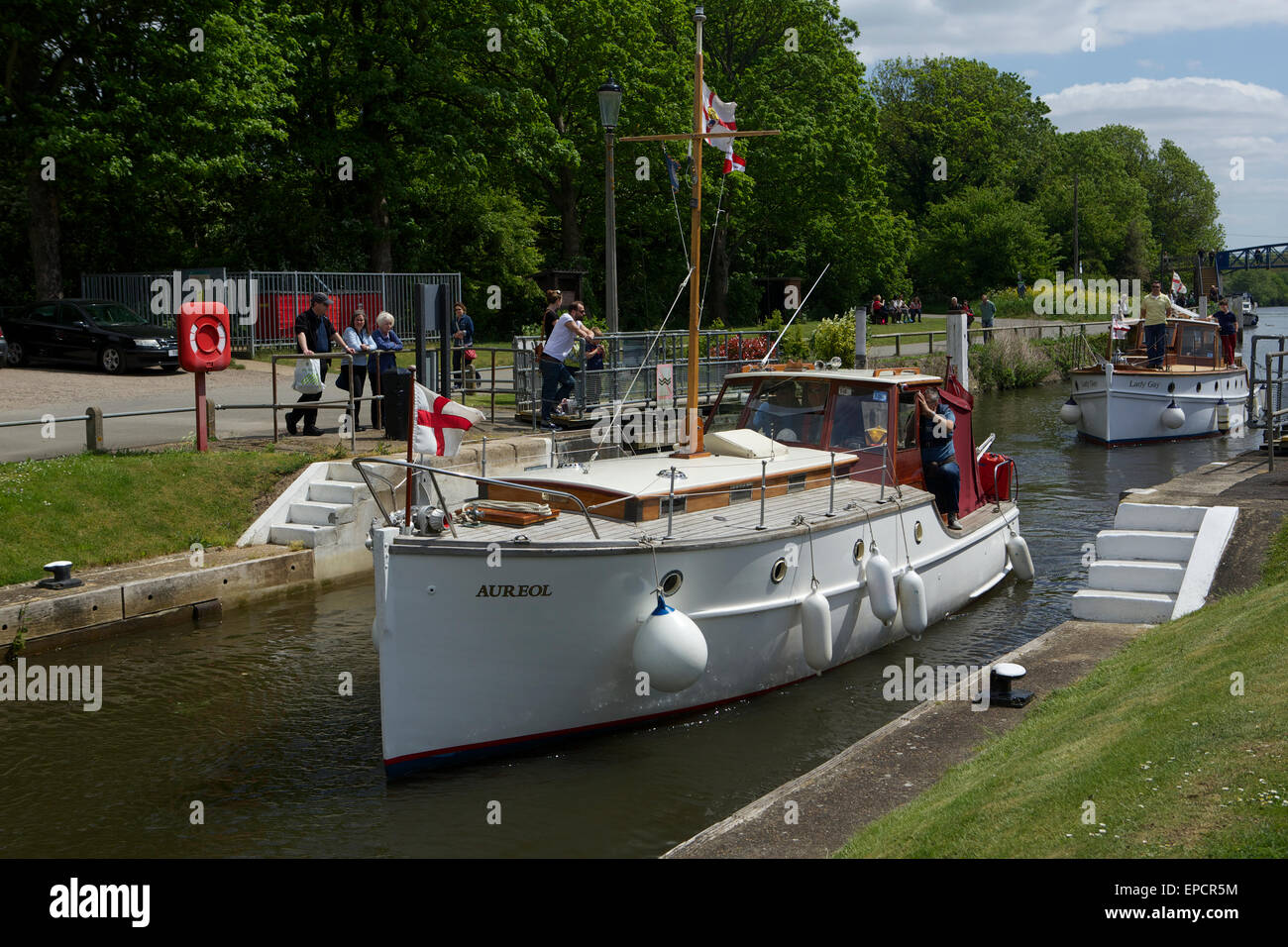 Lifeboat lock hi-res stock photography and images - Alamy