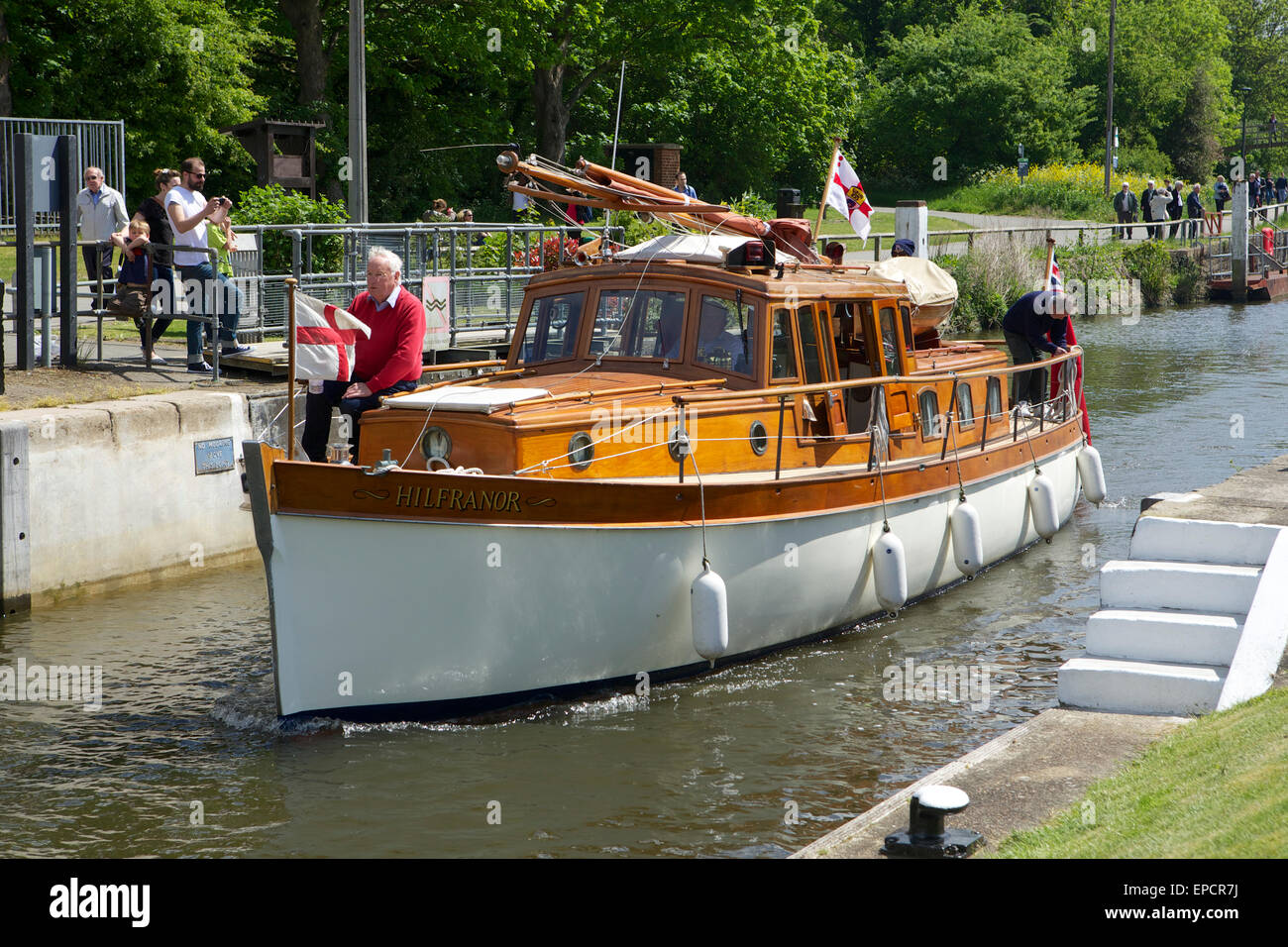 Lifeboat lock hi-res stock photography and images - Alamy