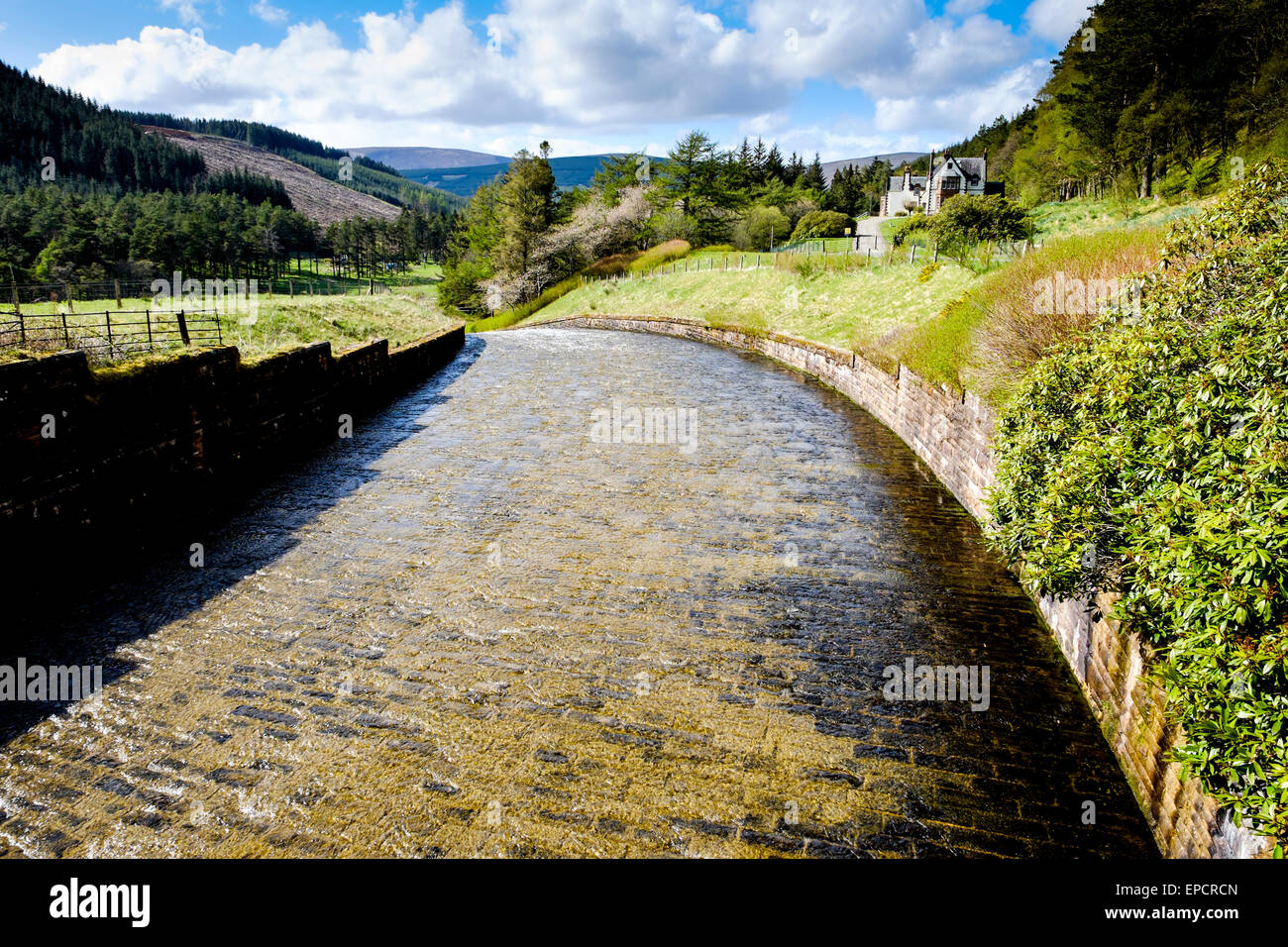 Outfall at Talla Reservoir, Scottish Borders Stock Photo - Alamy