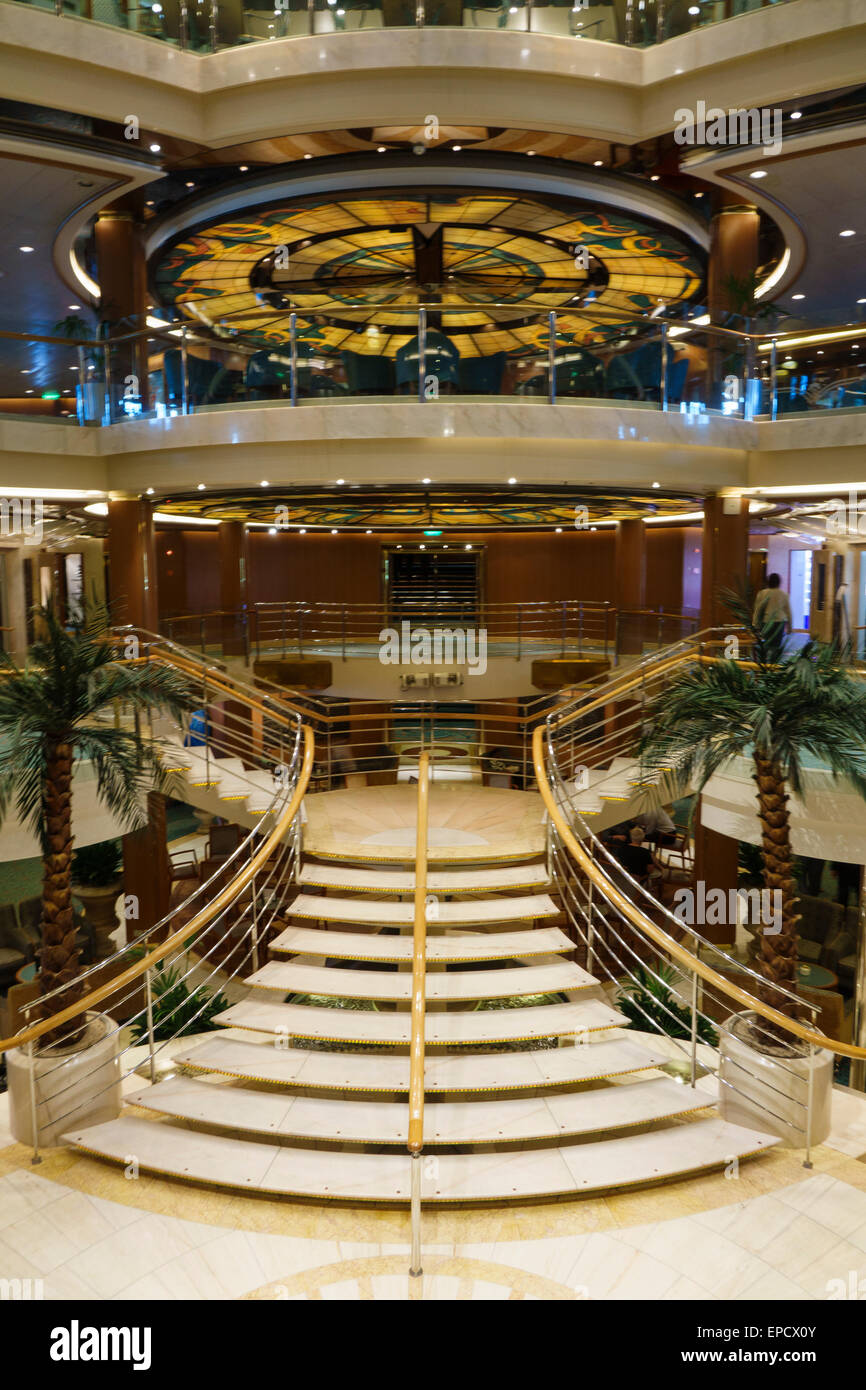 Ship stairs hi-res stock photography and images - Alamy