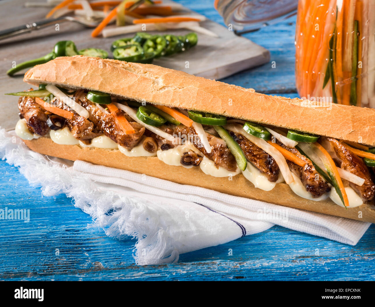 Chicken banh mi hi-res stock photography and images - Alamy