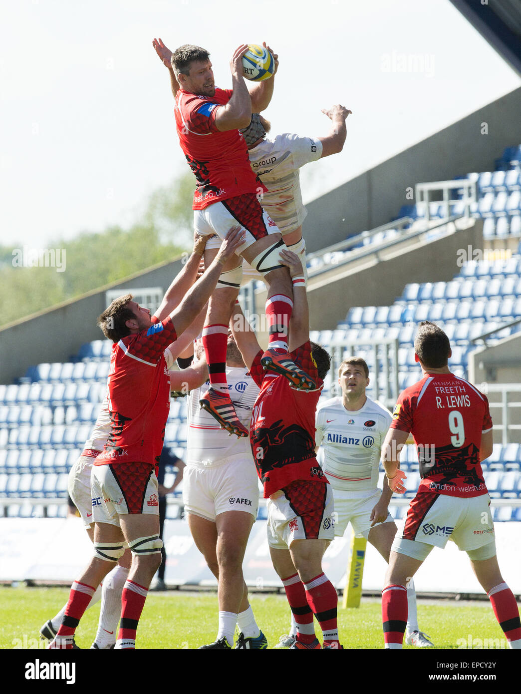 Winning line out hi-res stock photography and images - Alamy