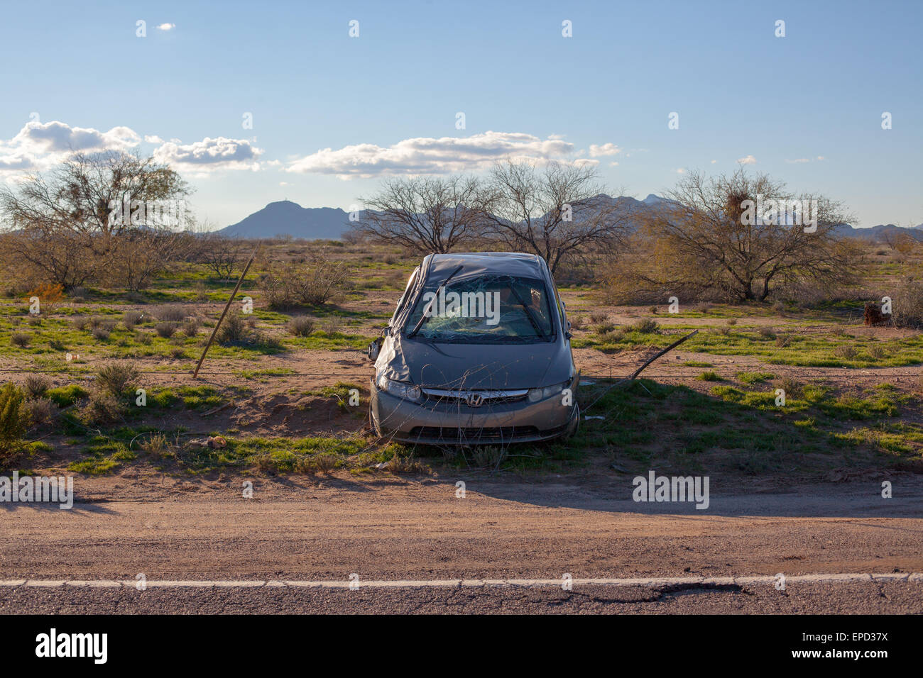 Crashed van hi-res stock photography and images - Alamy