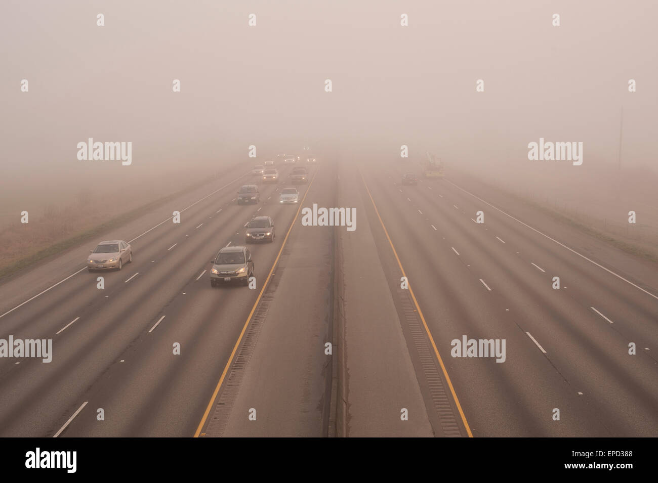 Cars speeding dangerous hi-res stock photography and images - Alamy