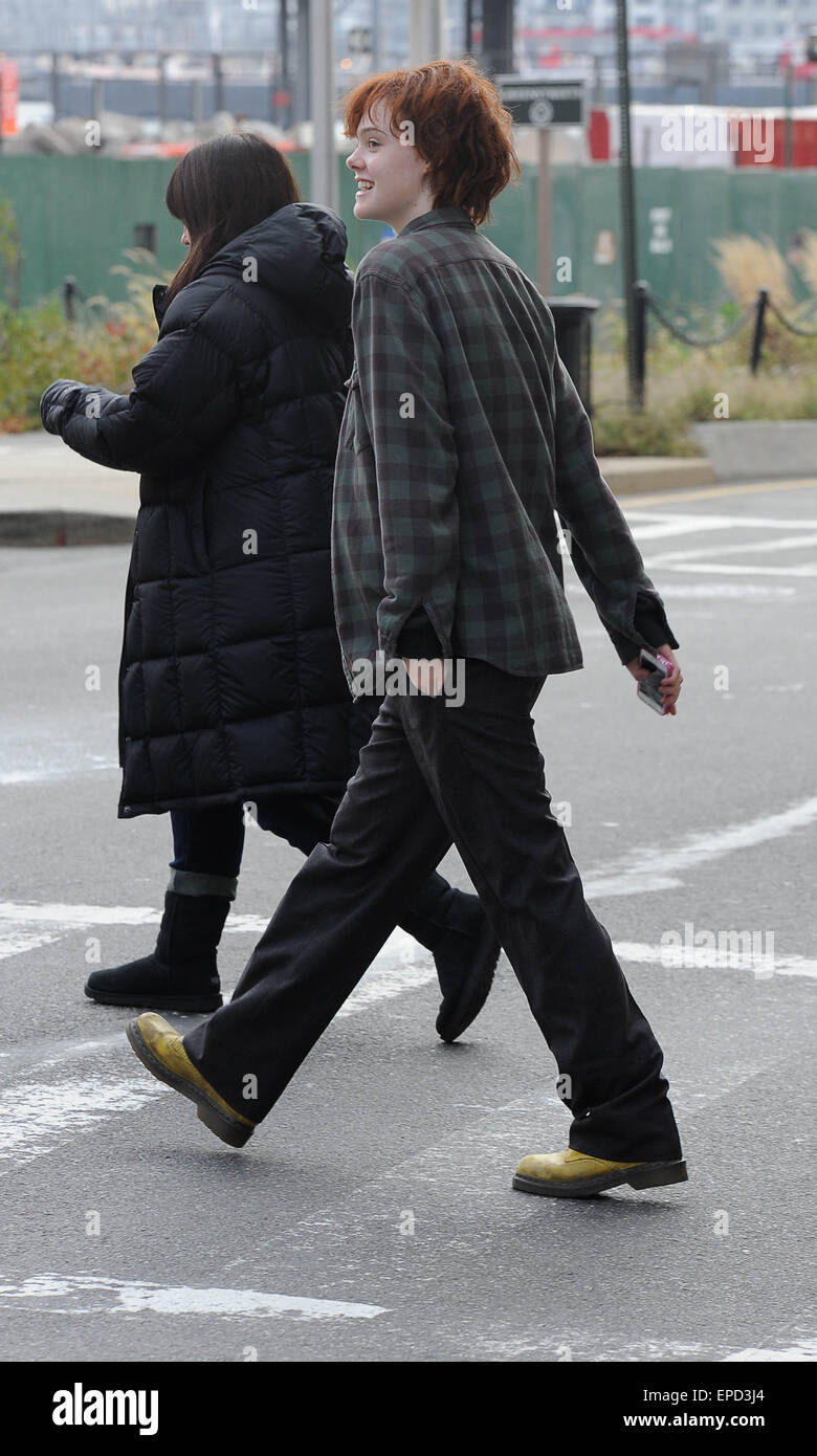 Elle Fanning shooting on location a scene on the set of her upcoming ...