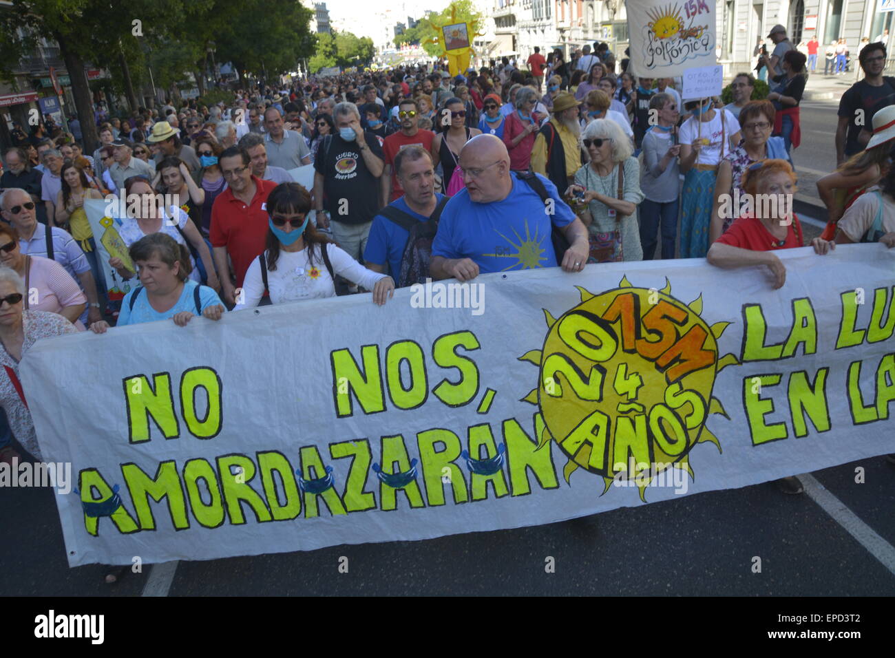 Madrid, Spain. 16th May, 2015. Main banner of the demonstration for the ...