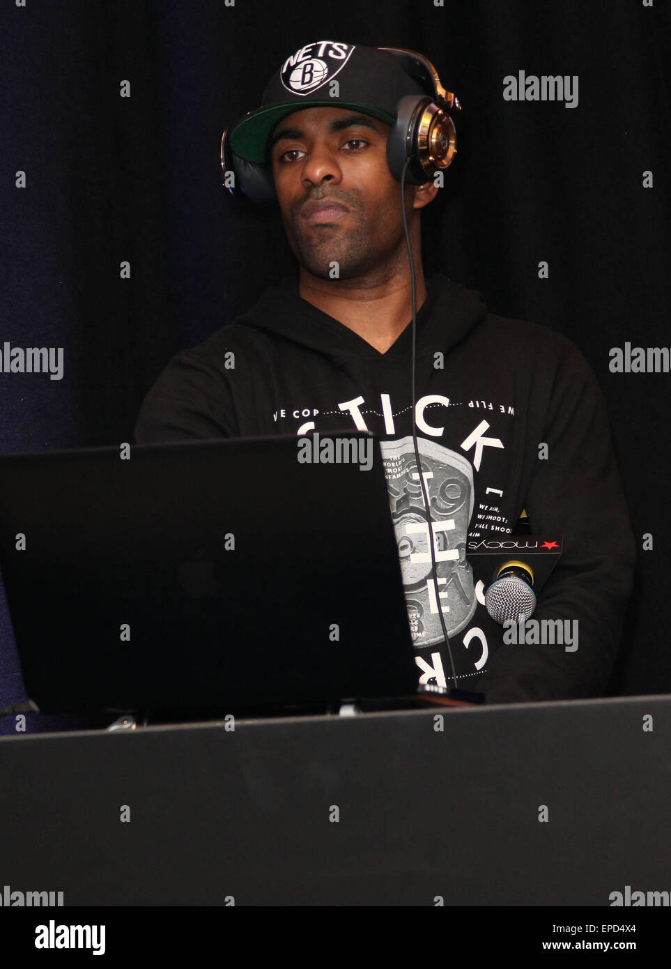 Hip Hop icon 'Fabolous' at Macy's Downtown Brooklyn as the face of ...