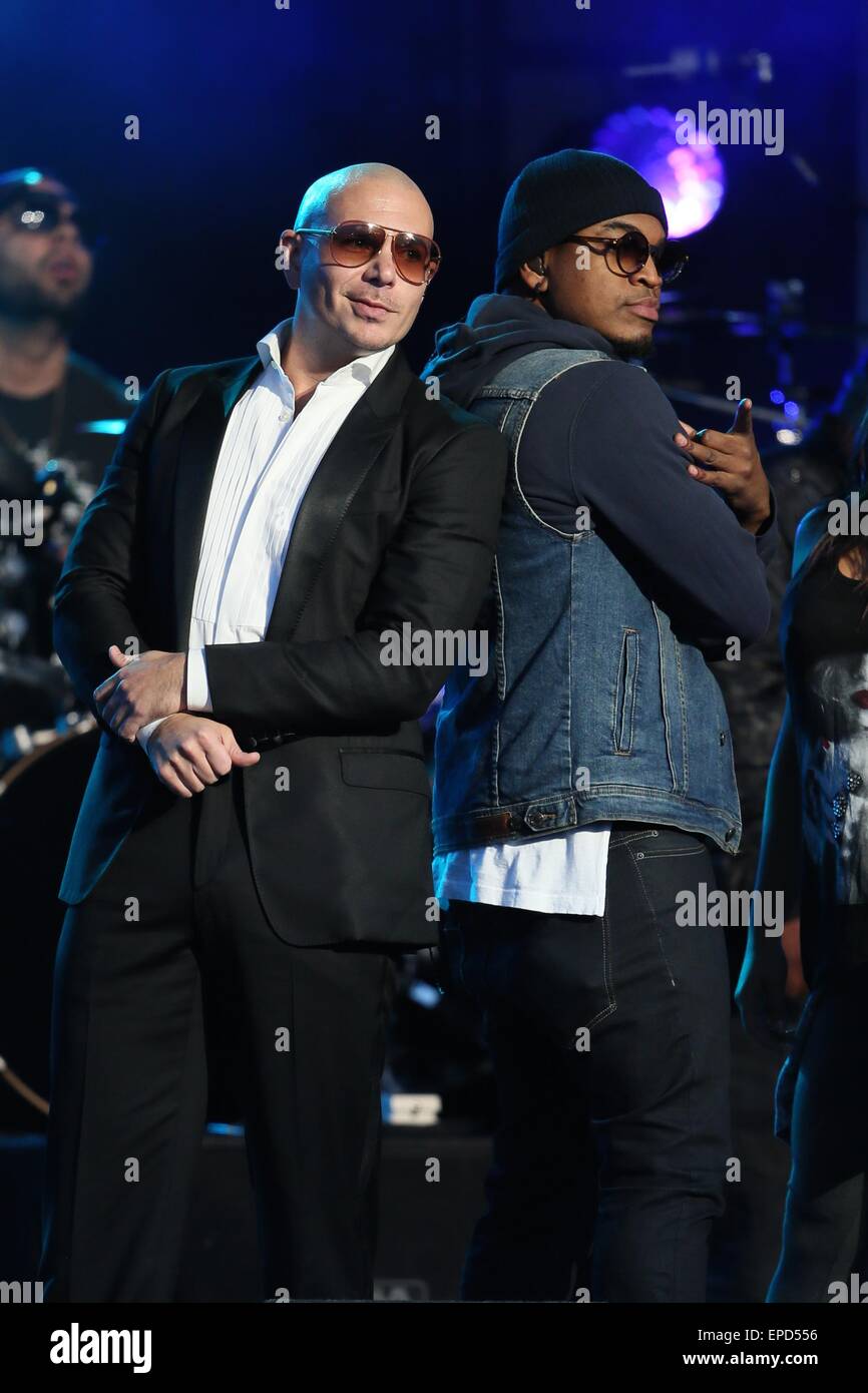 Pitbull and Ne-Yo perform together at ABC studios for late-night talk ...