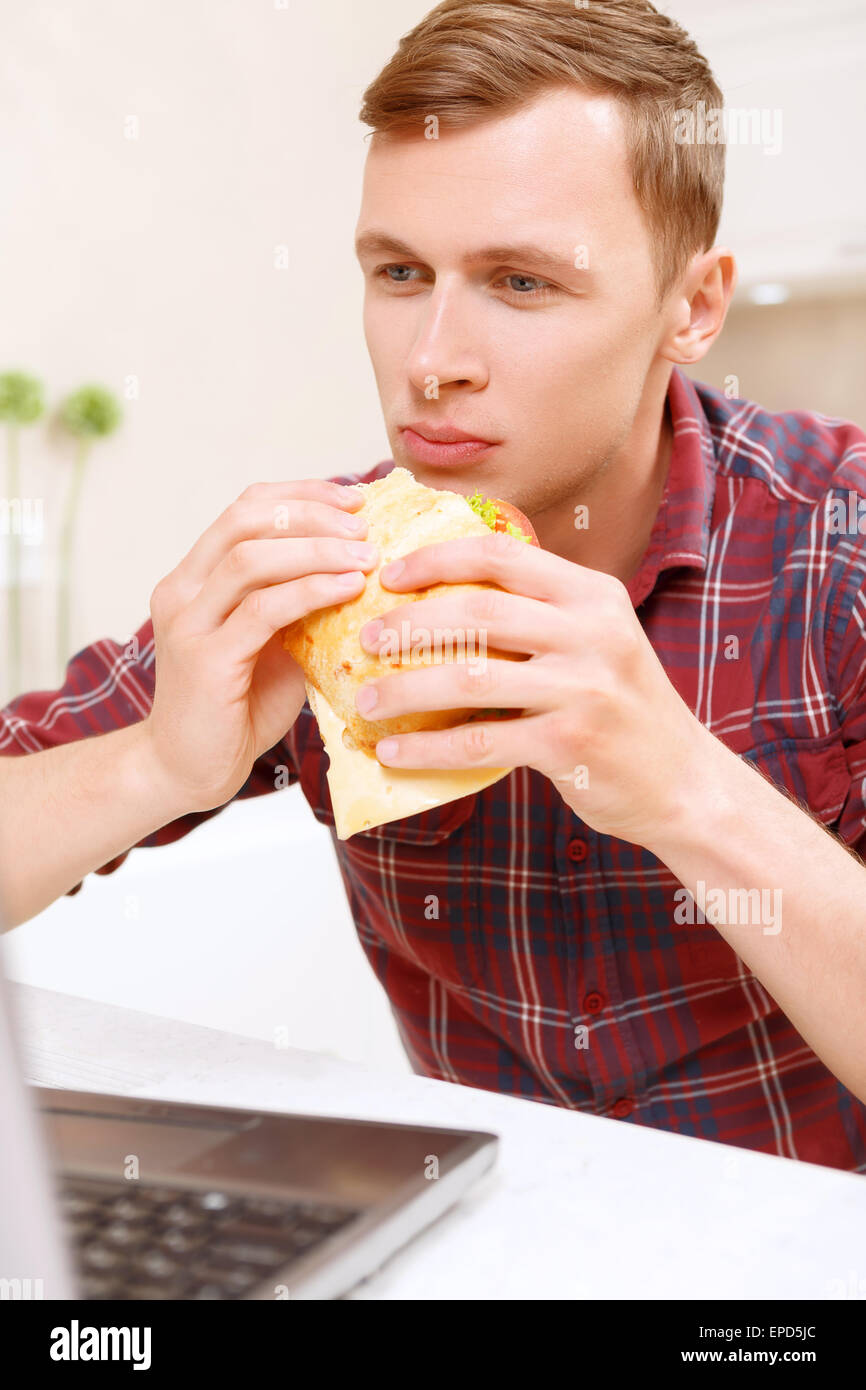 Mature man hold computer hi-res stock photography and images - Alamy