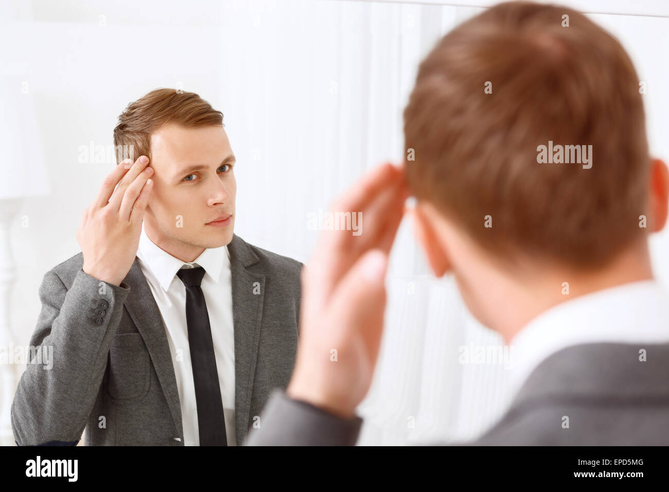 Fixing s hi-res stock photography and images - Alamy