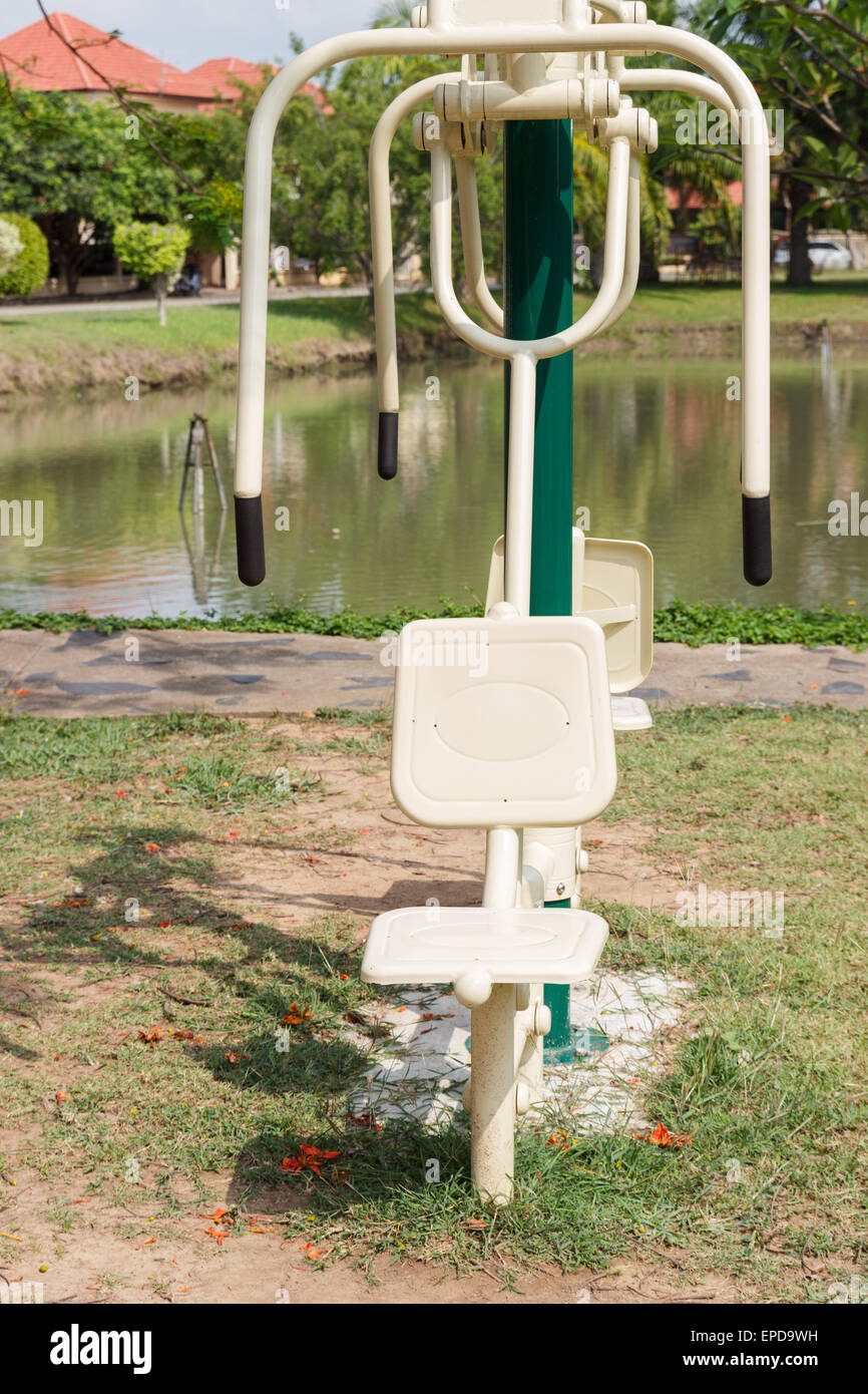 Public exercise equipment hi-res stock photography and images - Alamy