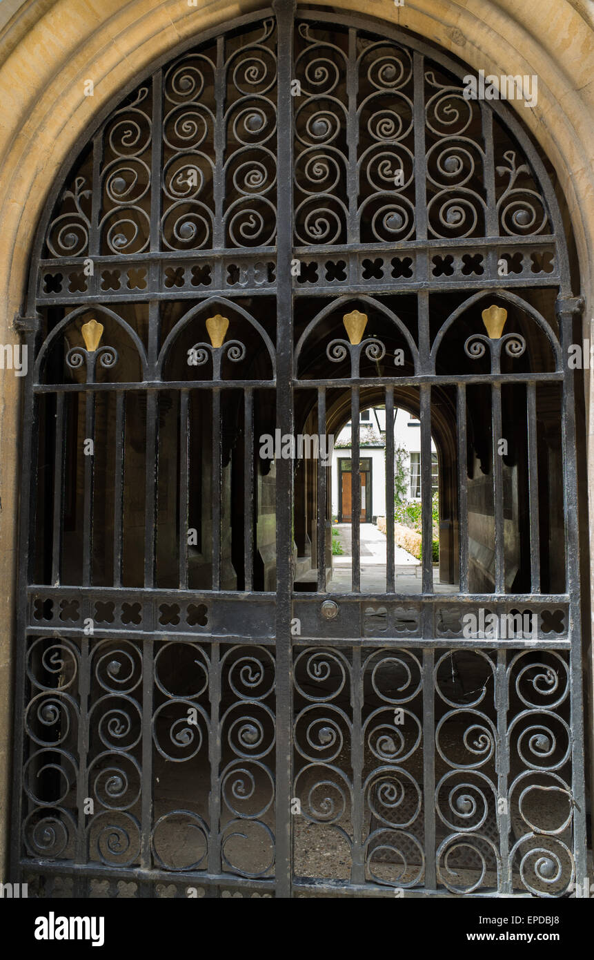 Clare college cambridge gate hi-res stock photography and images - Alamy