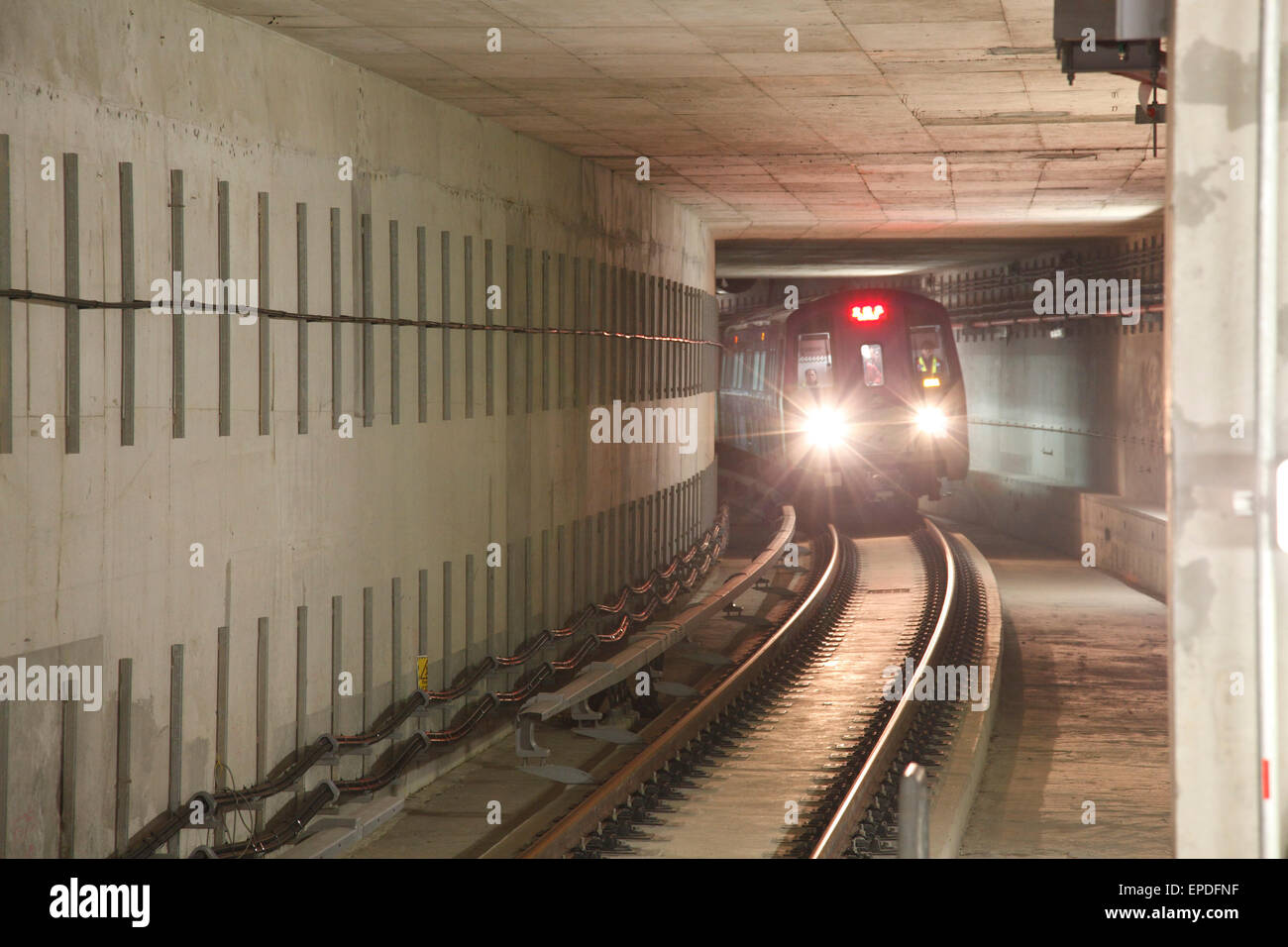 Mrt train hi-res stock photography and images - Alamy