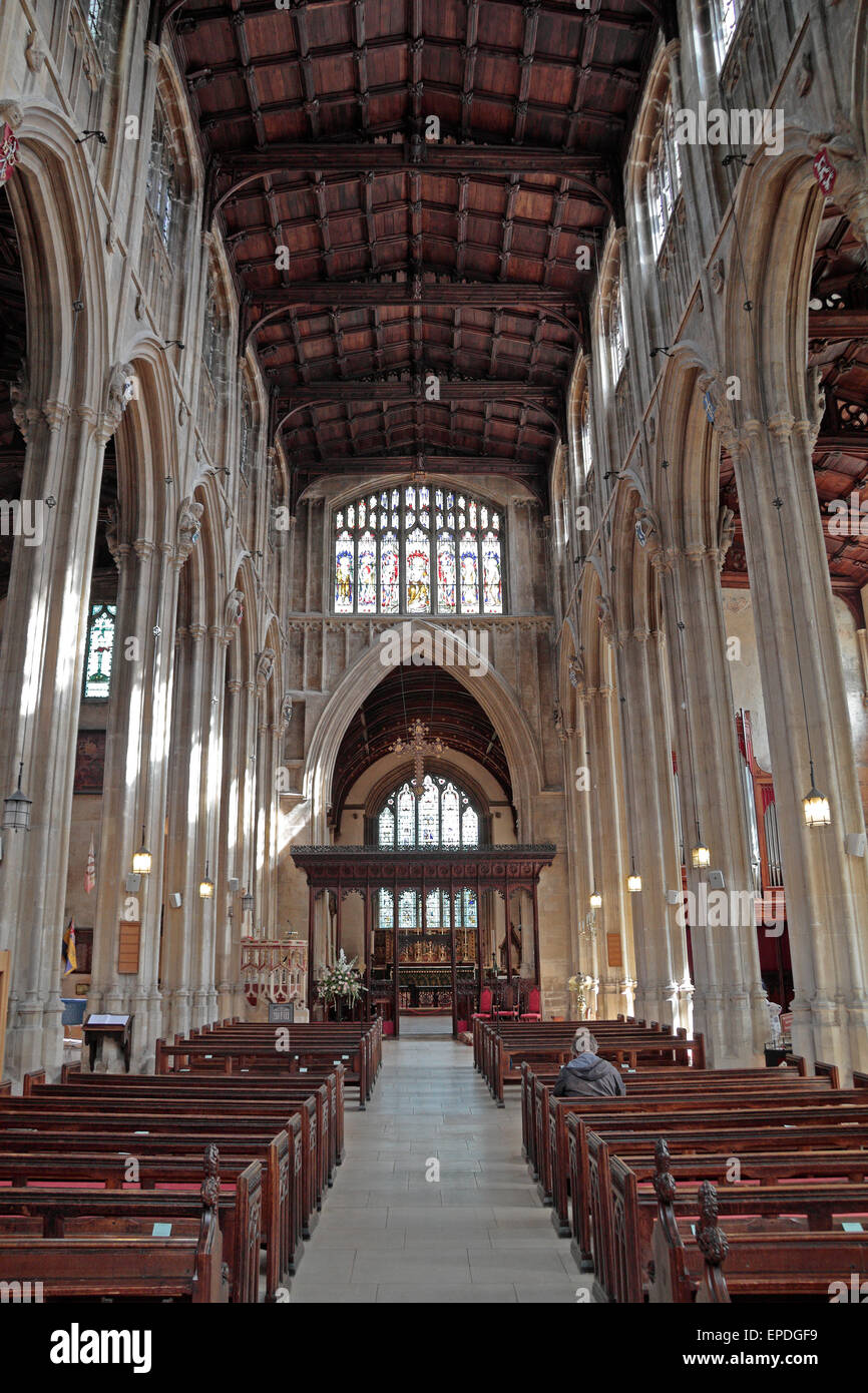 Central church aisle hi-res stock photography and images - Alamy