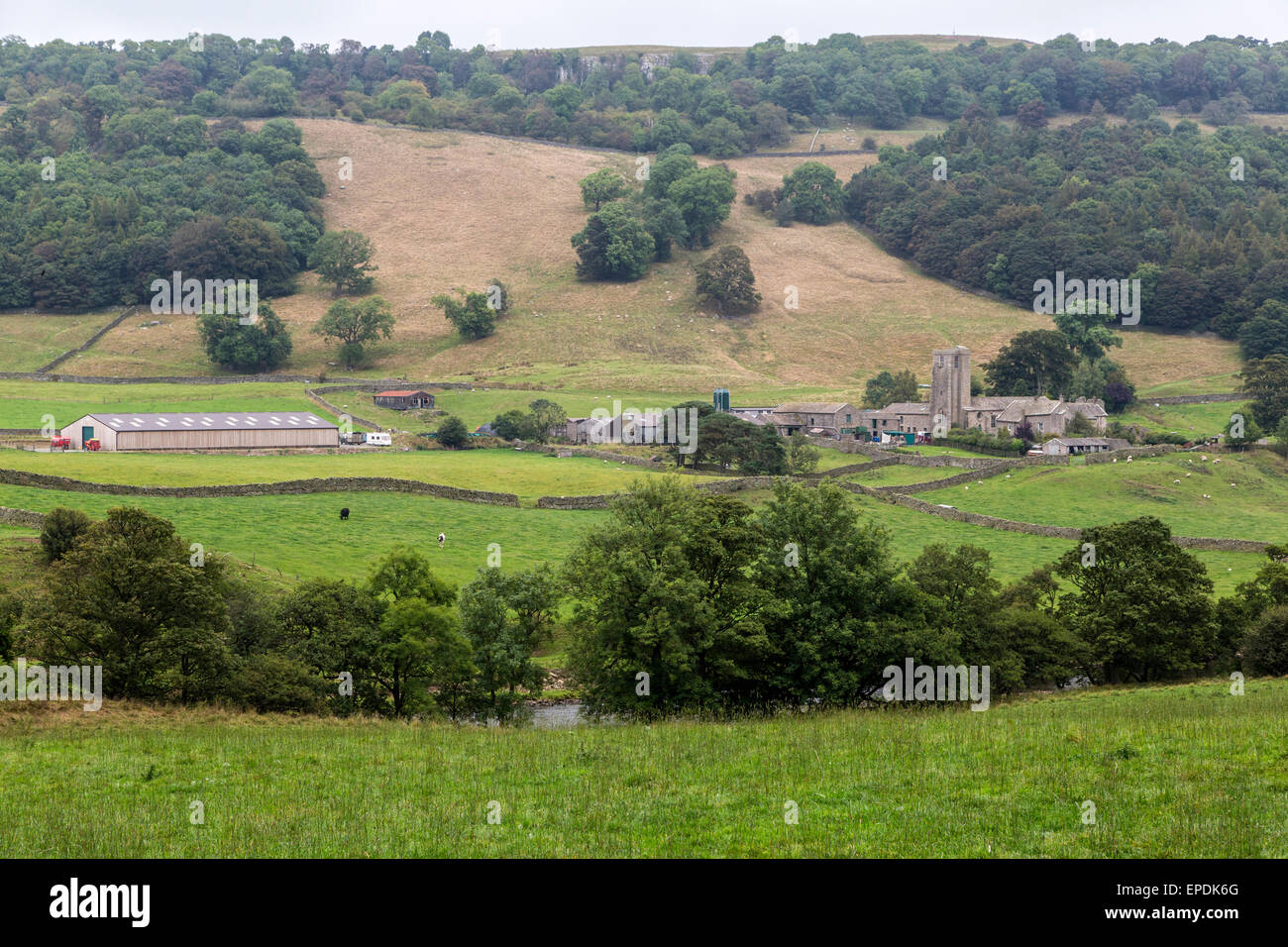 Yorkshire dales farm hi-res stock photography and images - Alamy