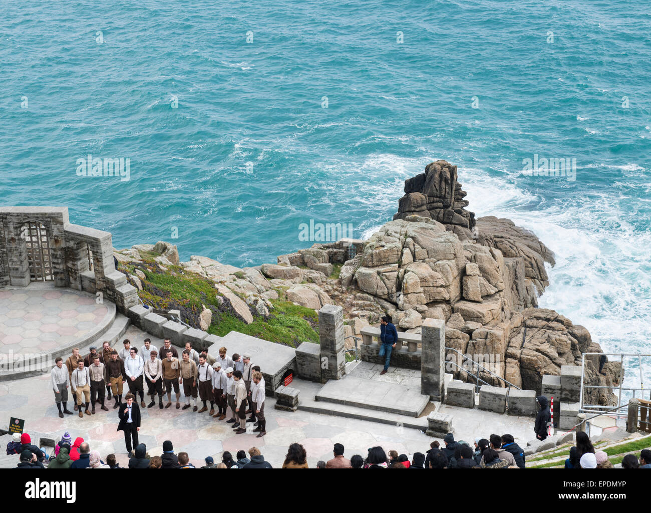 Minack theatre cornwall performance hi-res stock photography and images ...