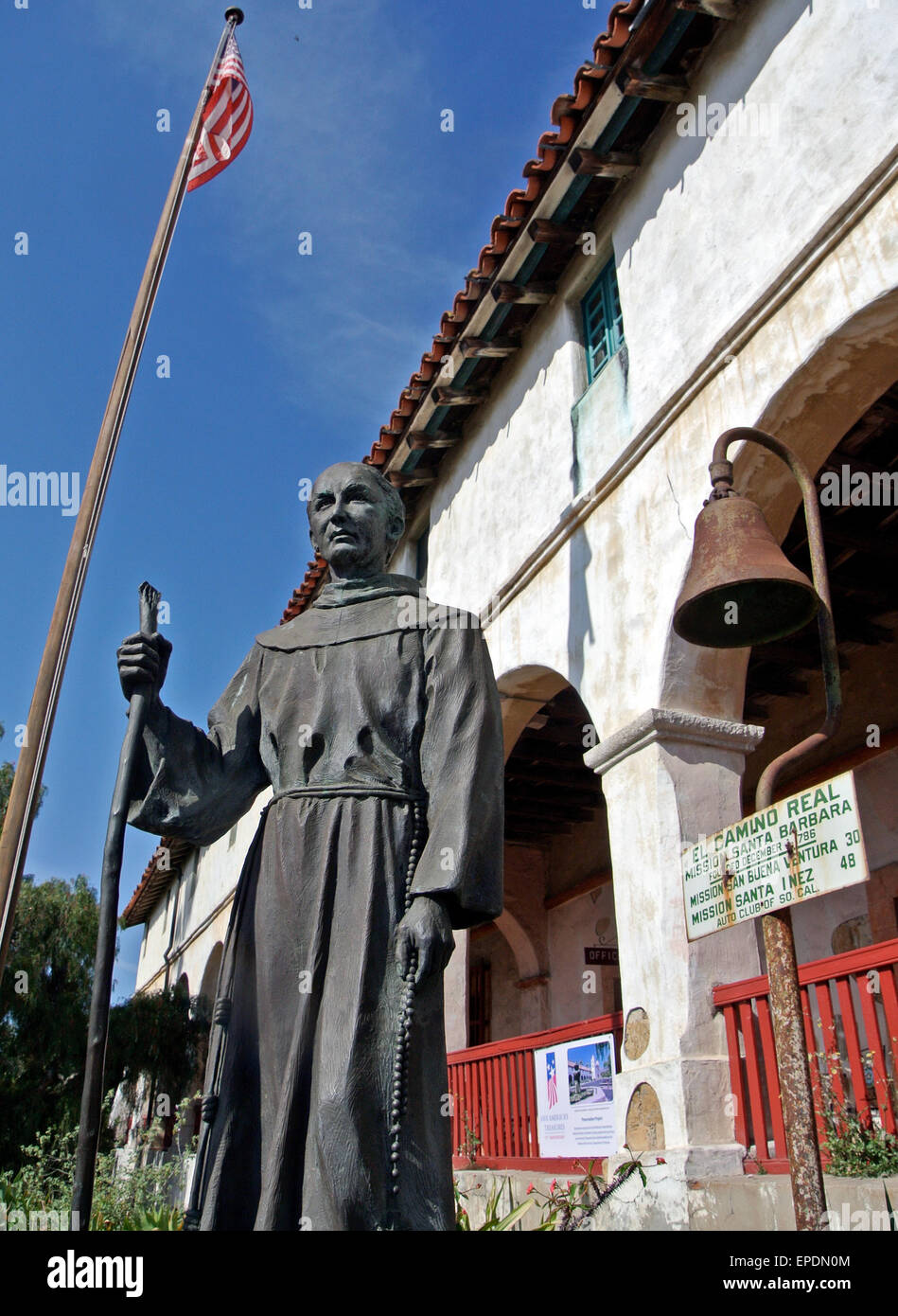 Father serra hi-res stock photography and images - Alamy