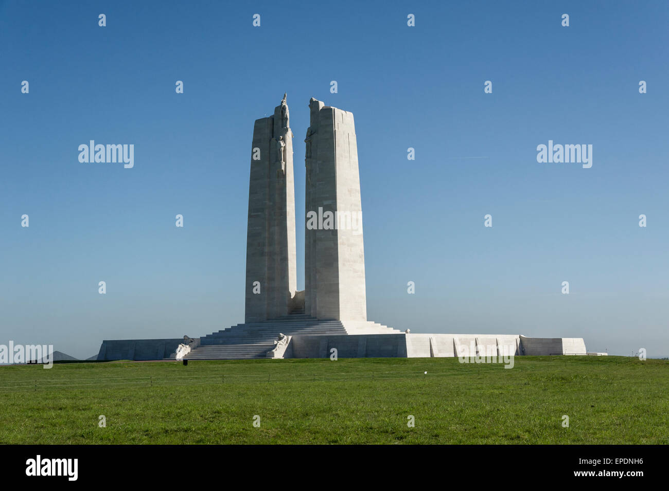 The Somme Battlefield. Vimy Ridge Canadian National Memorial Stock ...