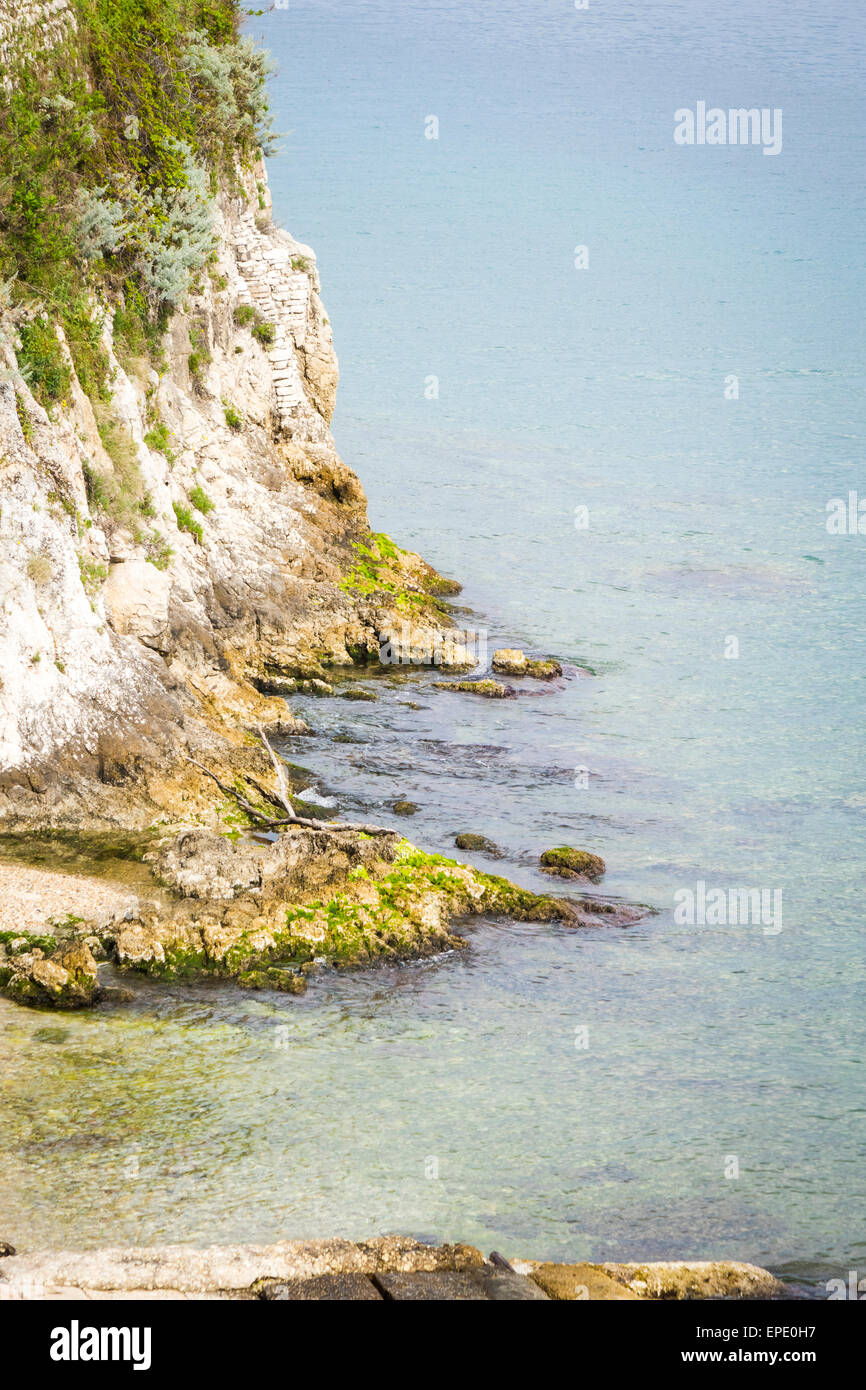 Jetty stone hi-res stock photography and images - Alamy