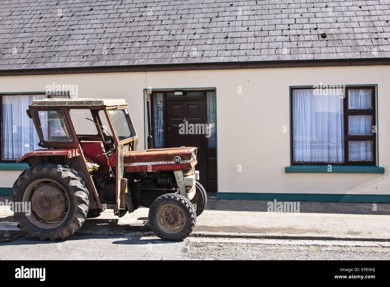 Ir Tractor High Resolution Stock Photography and Images - Alamy