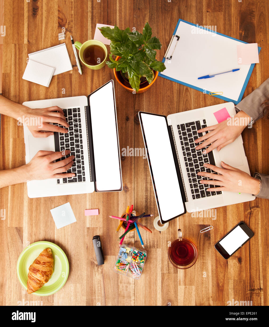 Group working with laptops hi-res stock photography and images - Alamy