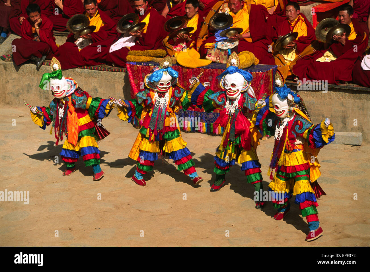 Losar dance hi-res stock photography and images - Alamy
