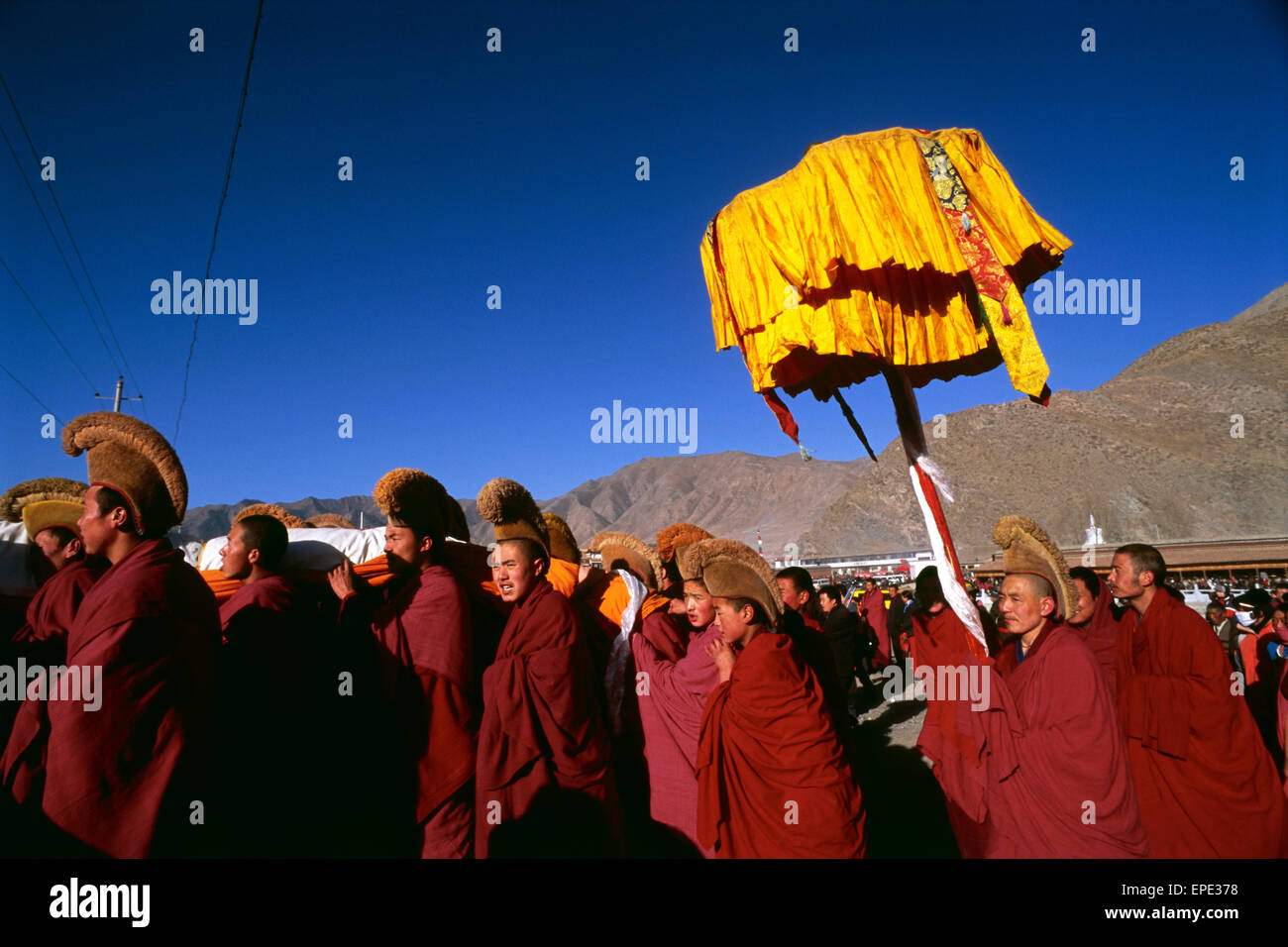 China, Tibet, Gansu province, Xiahé, Labrang monastery, Tibetan New ...