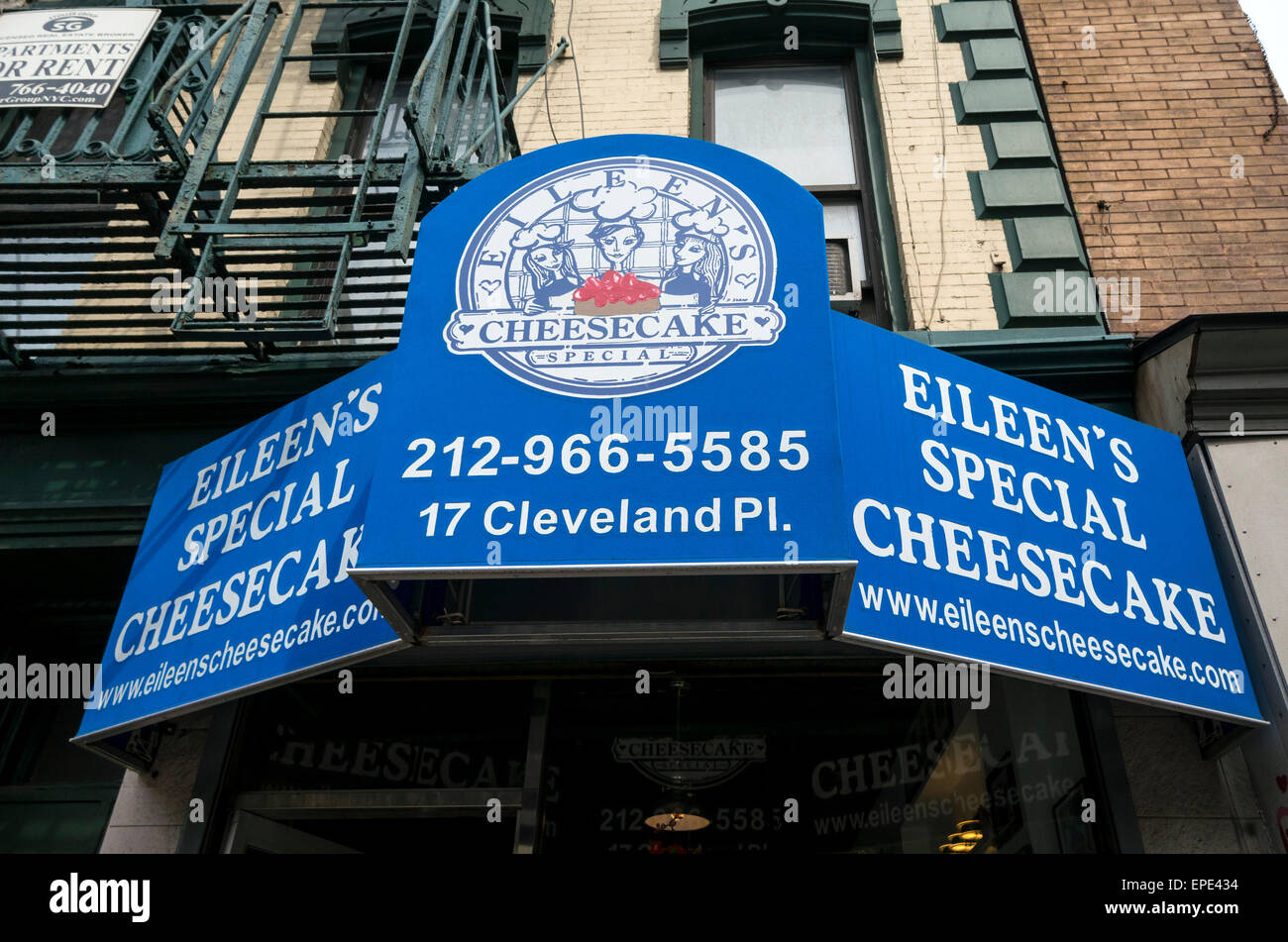 Eileens special cheesecake hi-res stock photography and images - Alamy