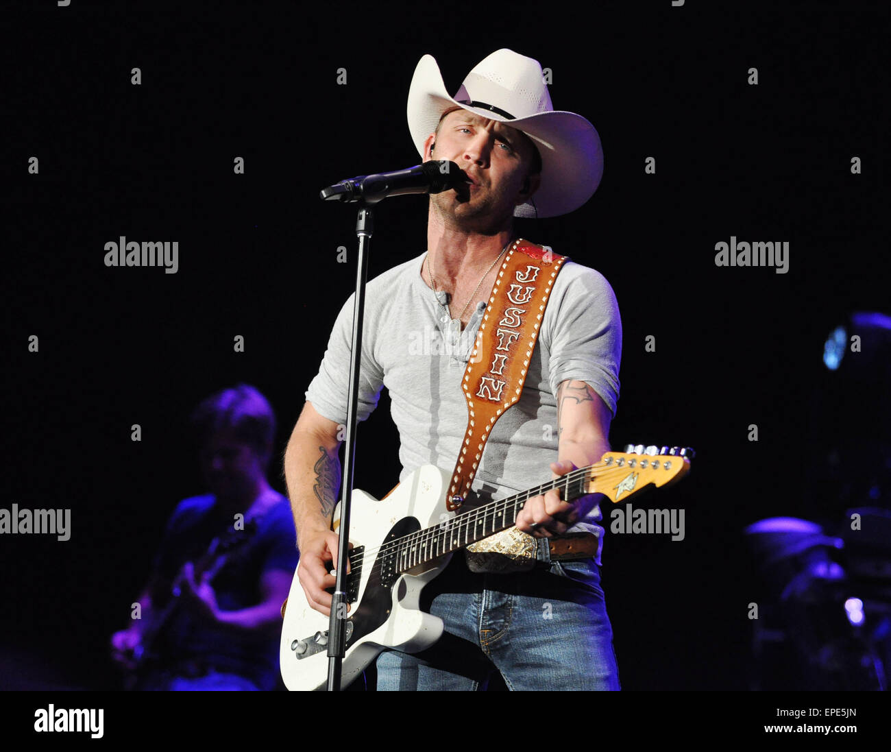 Tina moore hi-res stock photography and images - Alamy