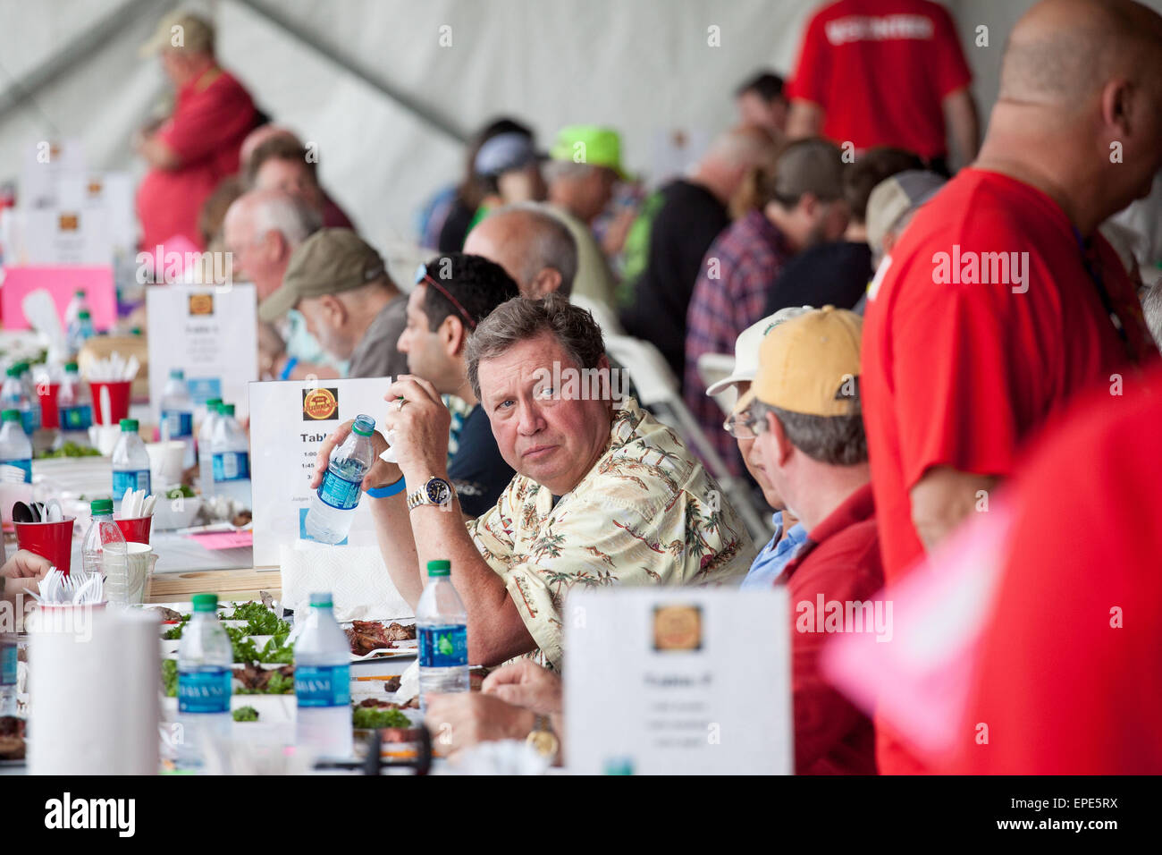 Blind taste test hi-res stock photography and images - Alamy