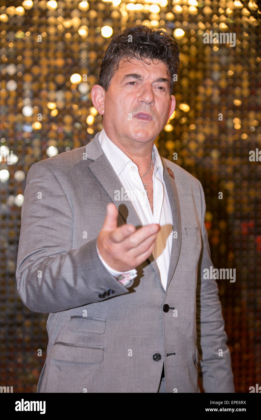 Eastenders actor john altman hi-res stock photography and images - Alamy