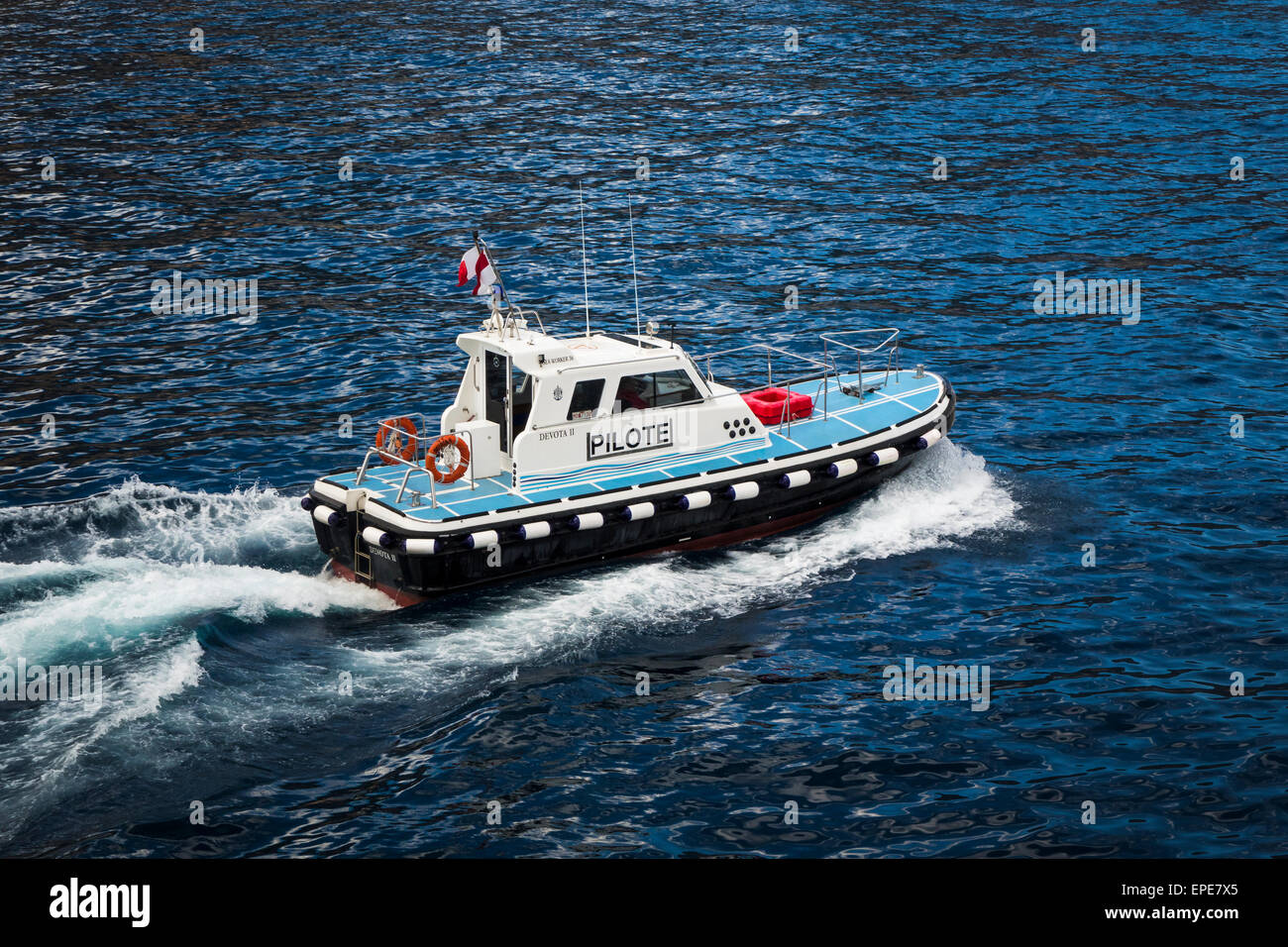 Tug boat harbor pilot hi-res stock photography and images - Alamy