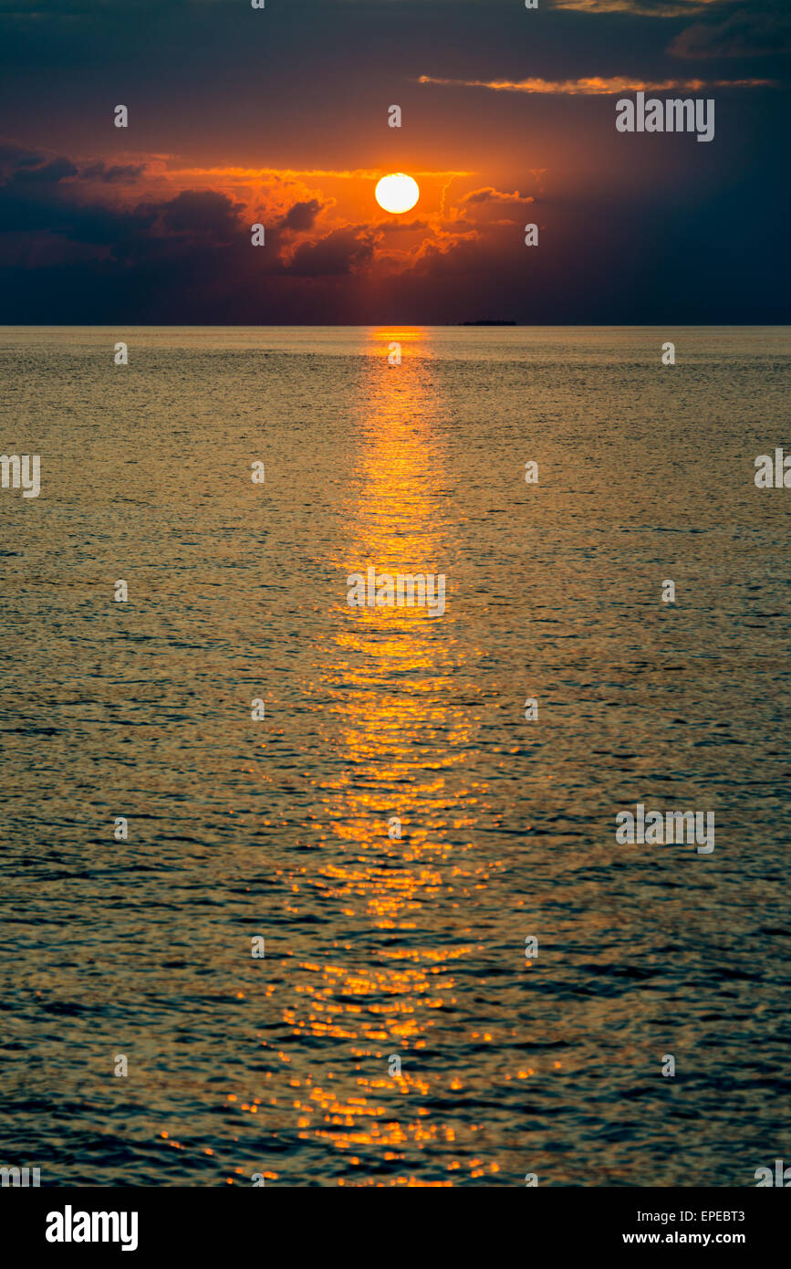 Beautiful sunset over the ocean Stock Photo - Alamy