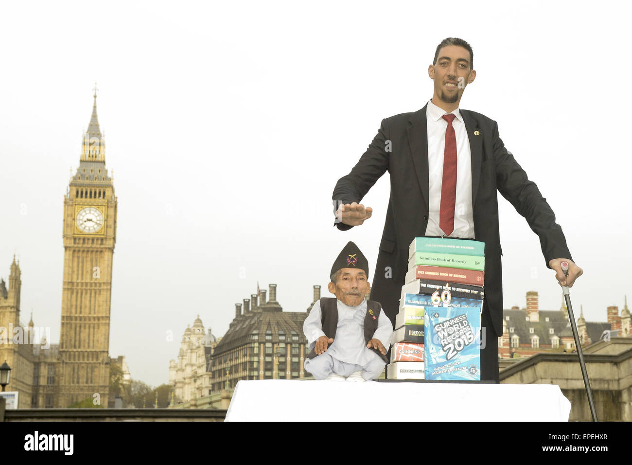 Smallest Man In The World Guinness Book Record