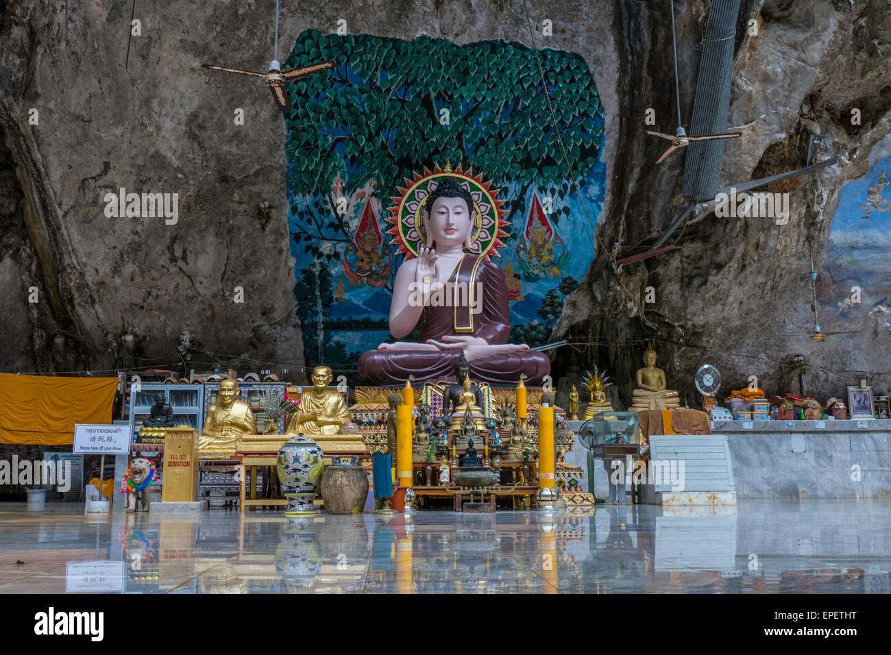 Tiger Cave Temple, Wat Tham Sua, Krabi, Thailand, Asien Stock Photo - Alamy