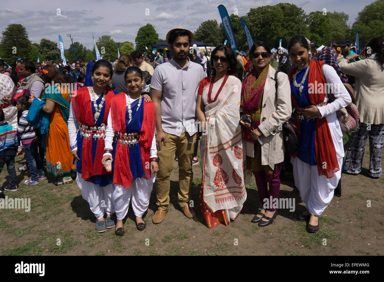 Bangladeshis celebrate in london hi-res stock photography and images ...