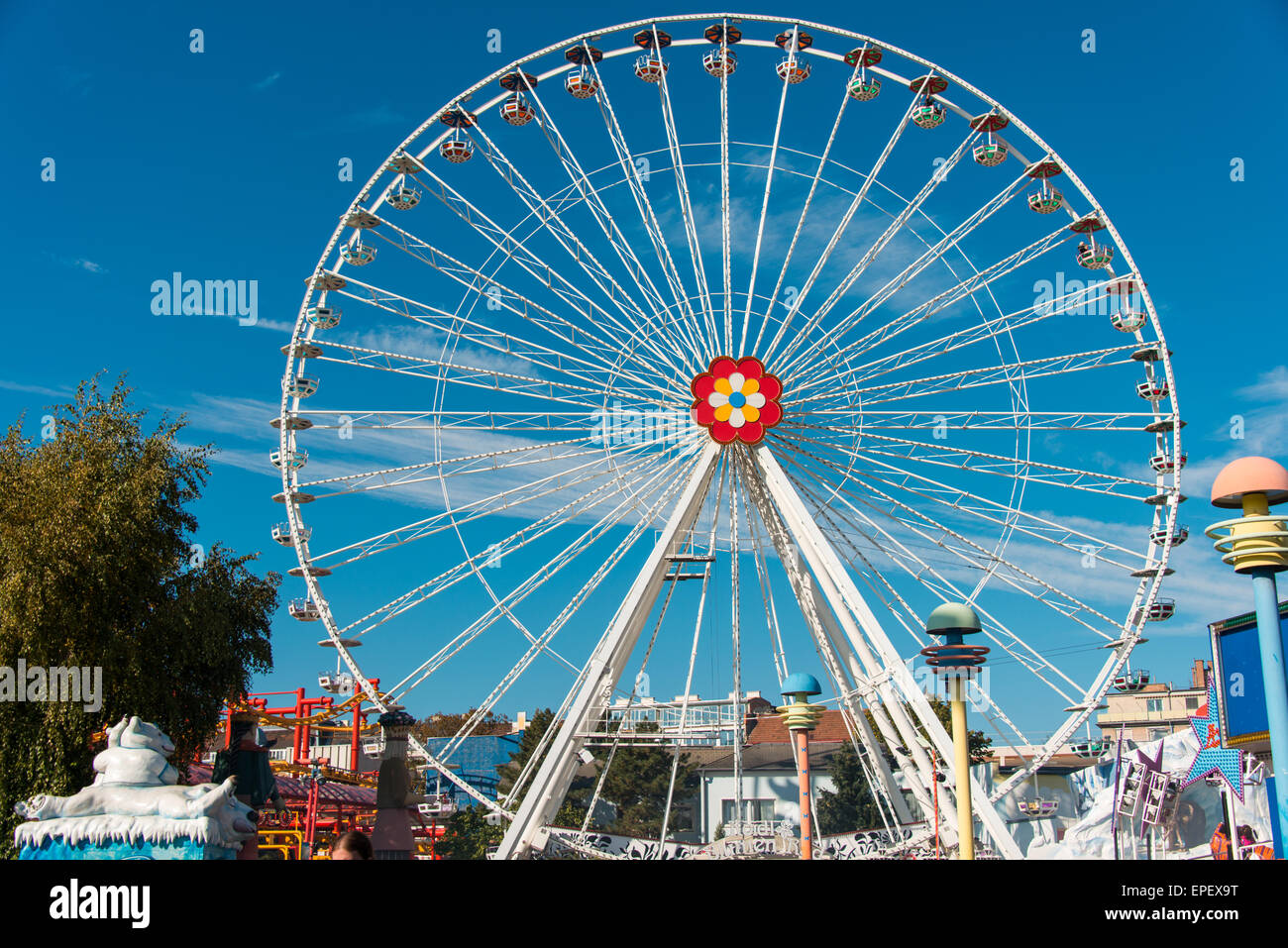 Ferris wheel in entertainment center Stock Photo - Alamy